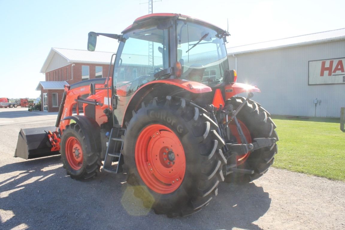 Kubota M6-101 4wd tractor, cab, New M47 SL loader