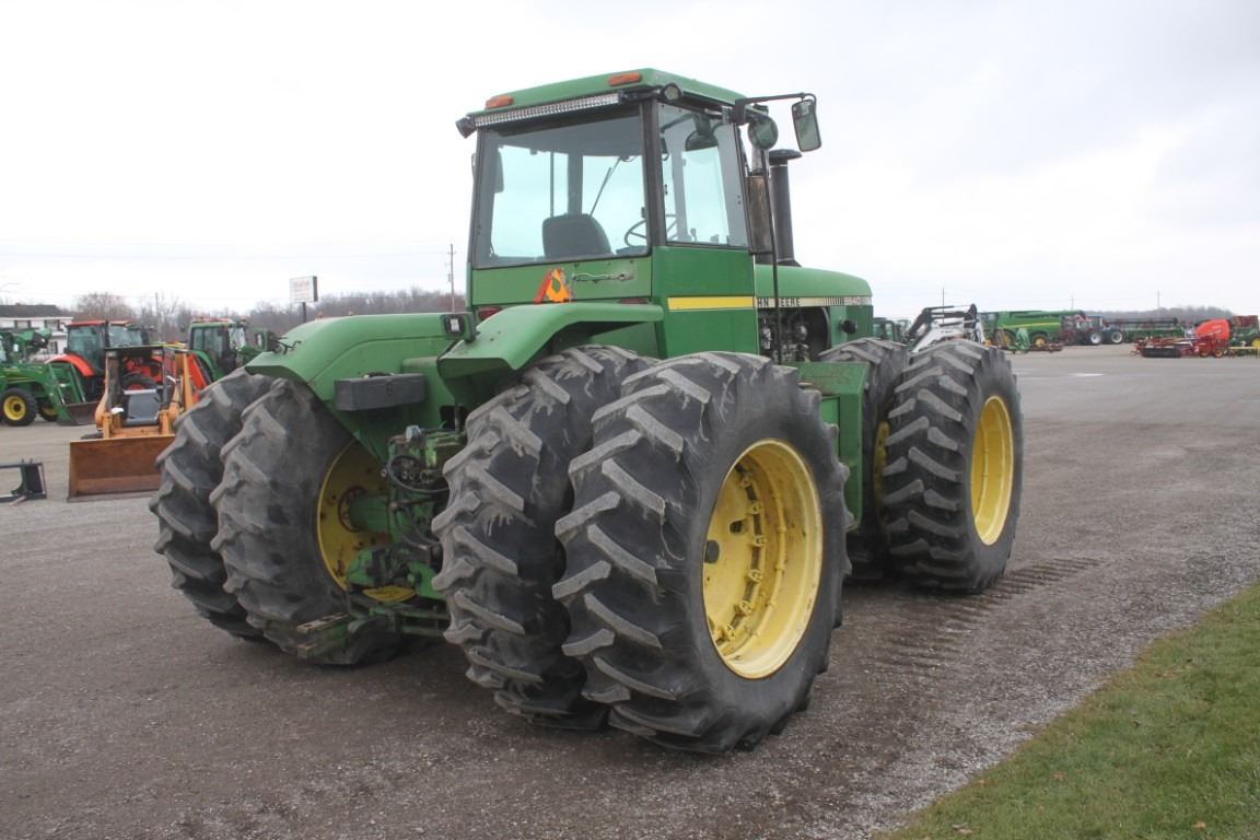JD 8640 4wd articulating tractor, cab, air
