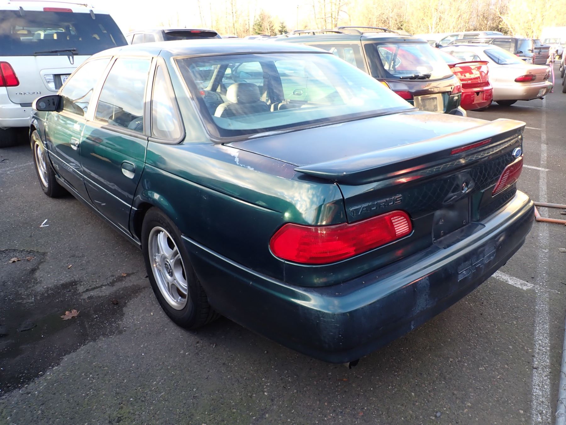 1995 Ford Taurus SHO - Speeds Auto Auctions