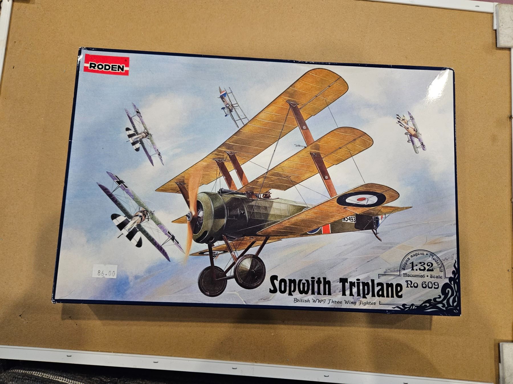 RODEN Sopwith Triplane