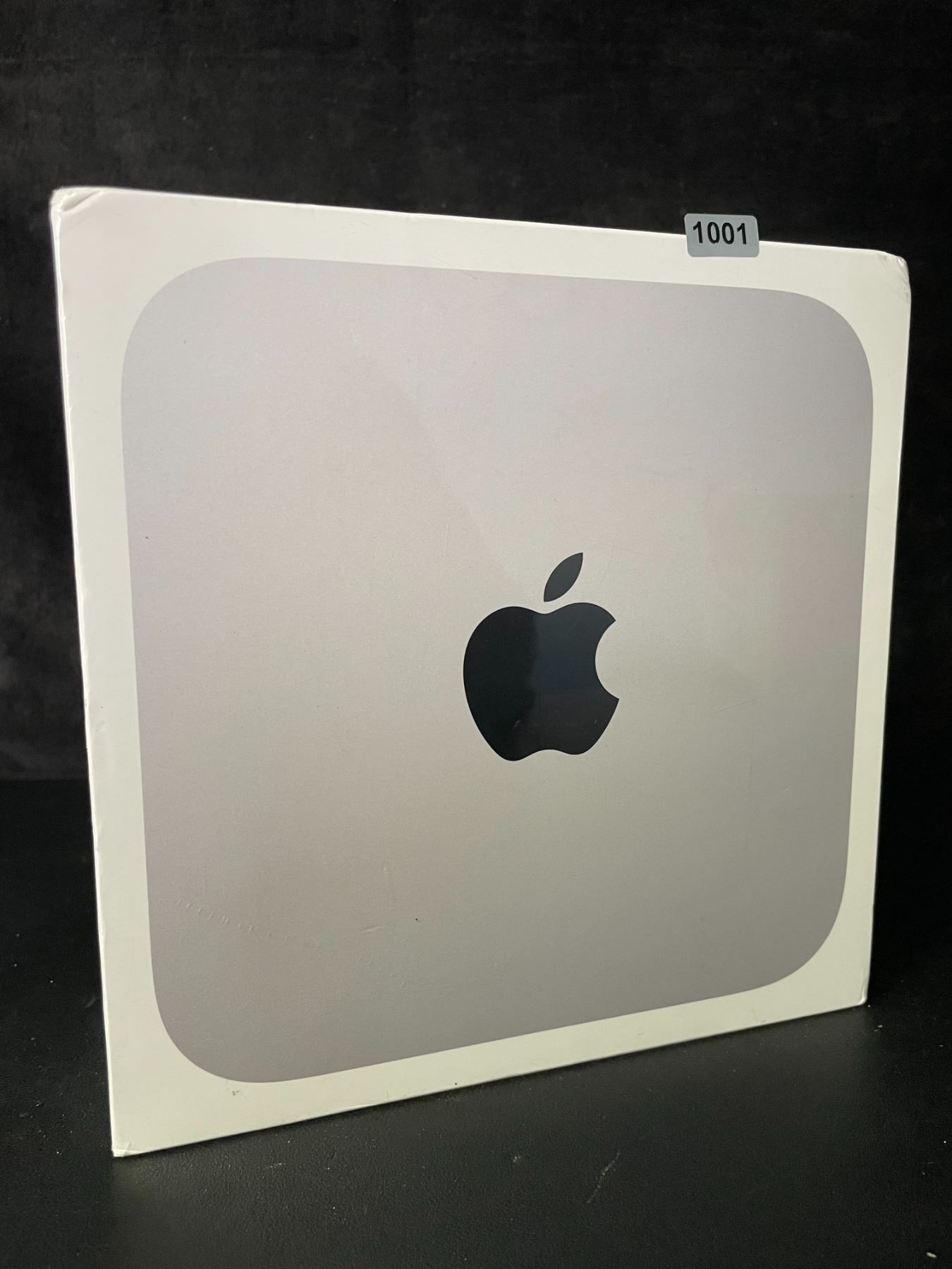 Mac Mini with Apple M1 Chip - 8GB Unified Memory; 256GB SSD (Model no ...