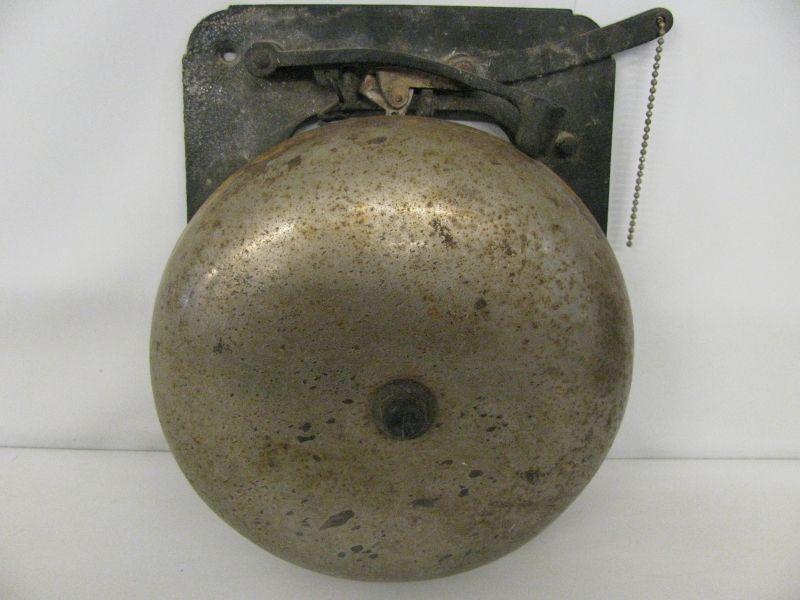 Old Iron Boxing Bell