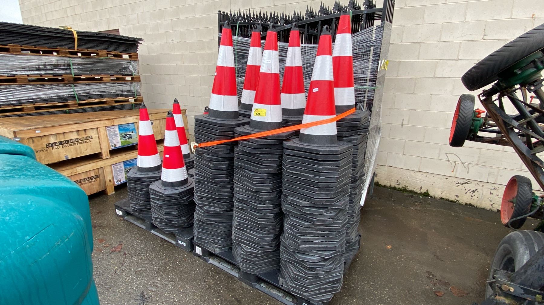 PALLET OF RED REFLECTIVE TRAFFIC CONES - Able Auctions
