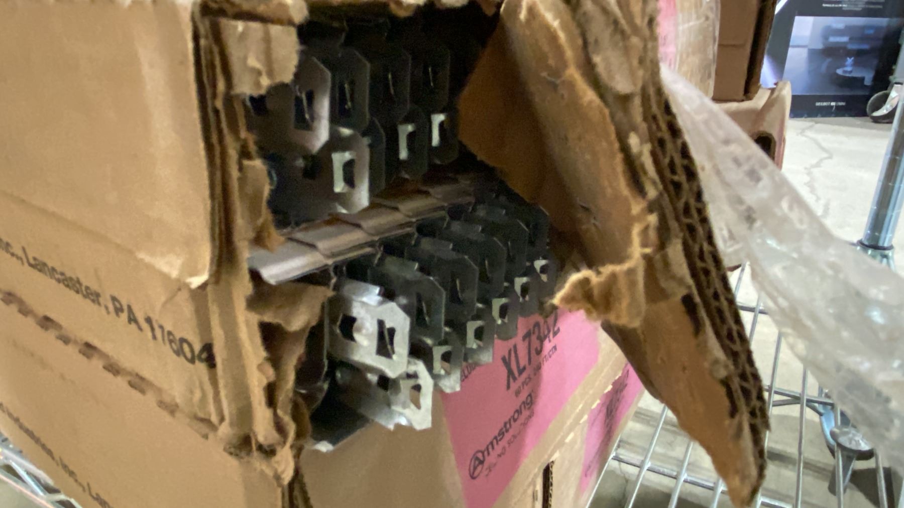 6 CASES OF ARMSTRONG XL7342, 4' CROSS TEES, 2 CASES OF ARMSTRONG ...