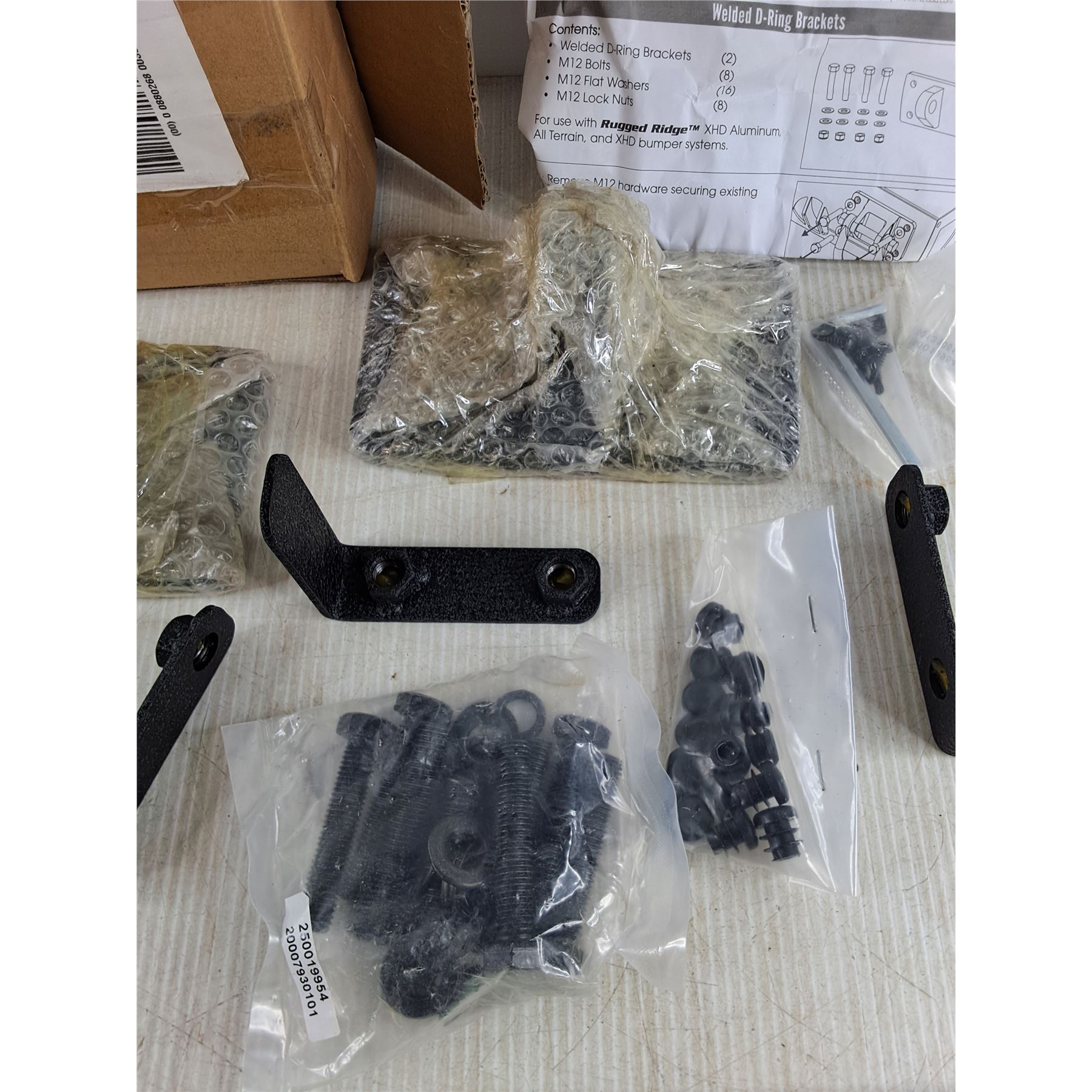 Welded D Ring Brackets - New - Bodnarus Auctioneering