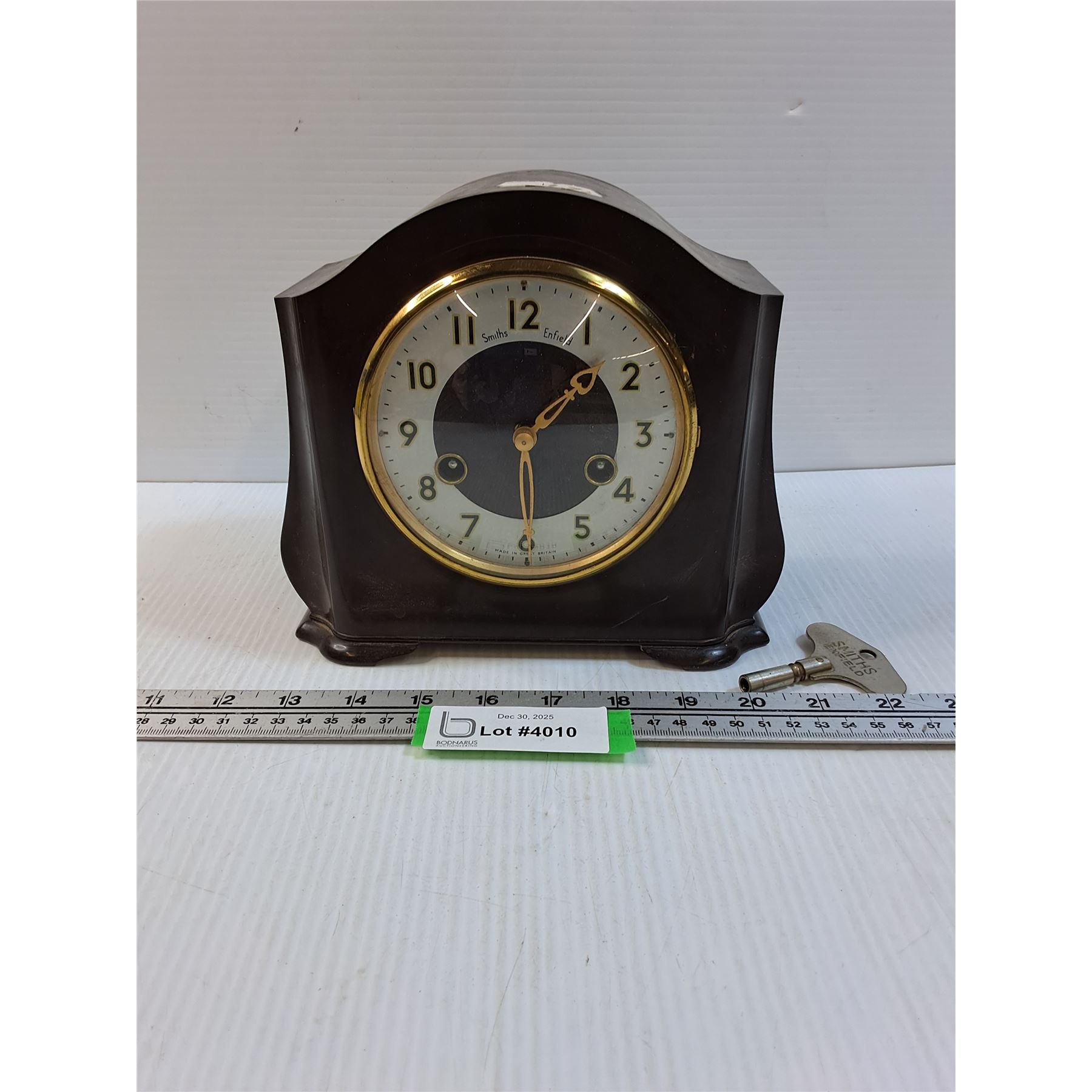 Smiths Enfield Winding Clock w/Key - As Is - 7" x 8" x 4" - Bodnarus ...