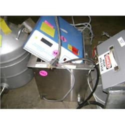 BRANSON 7000 ULTRASONIC GENERATOR WITH BATH