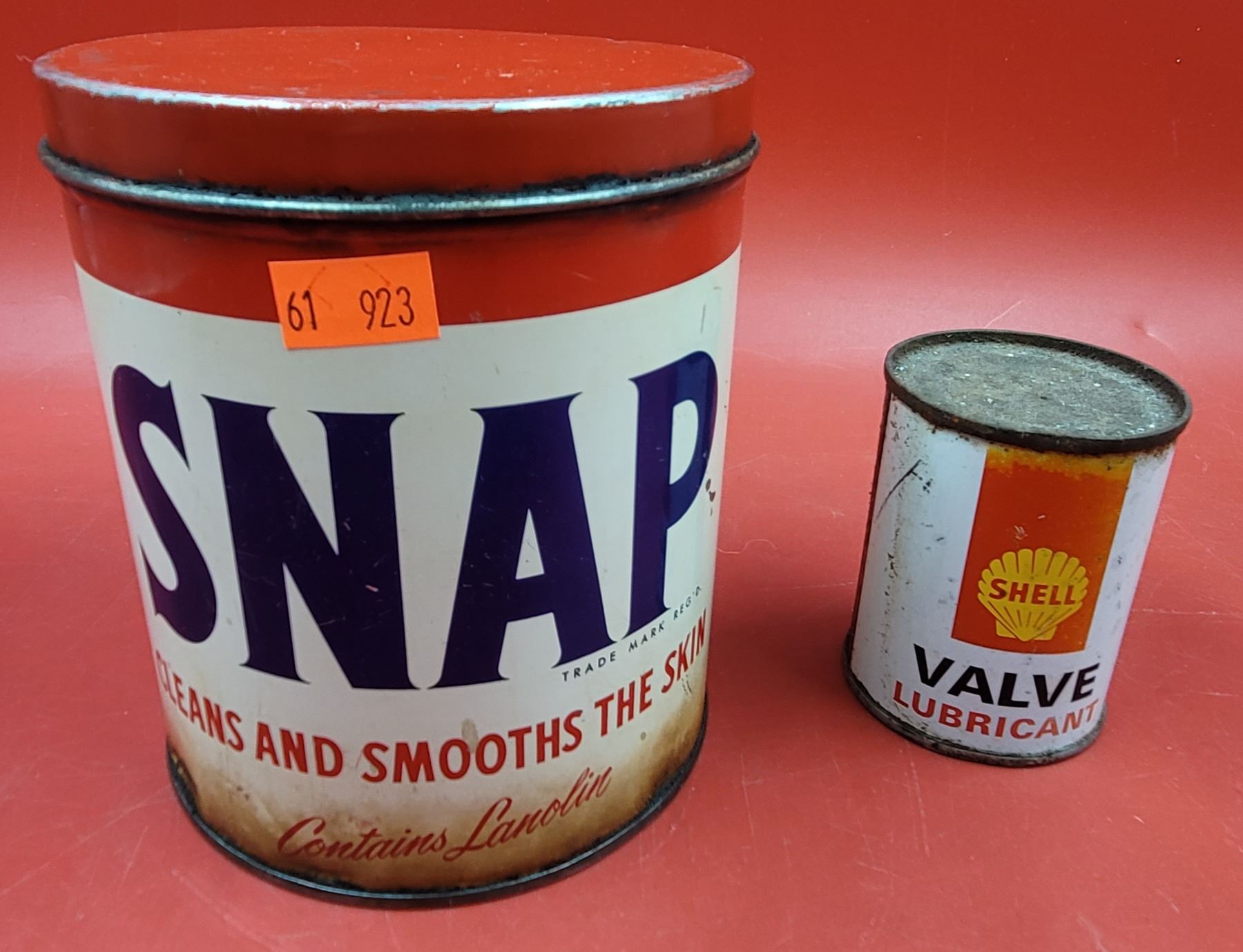 2 VTG Tins (Snap Skin Smoother/Cleaner & Shell Valve Lubricant)