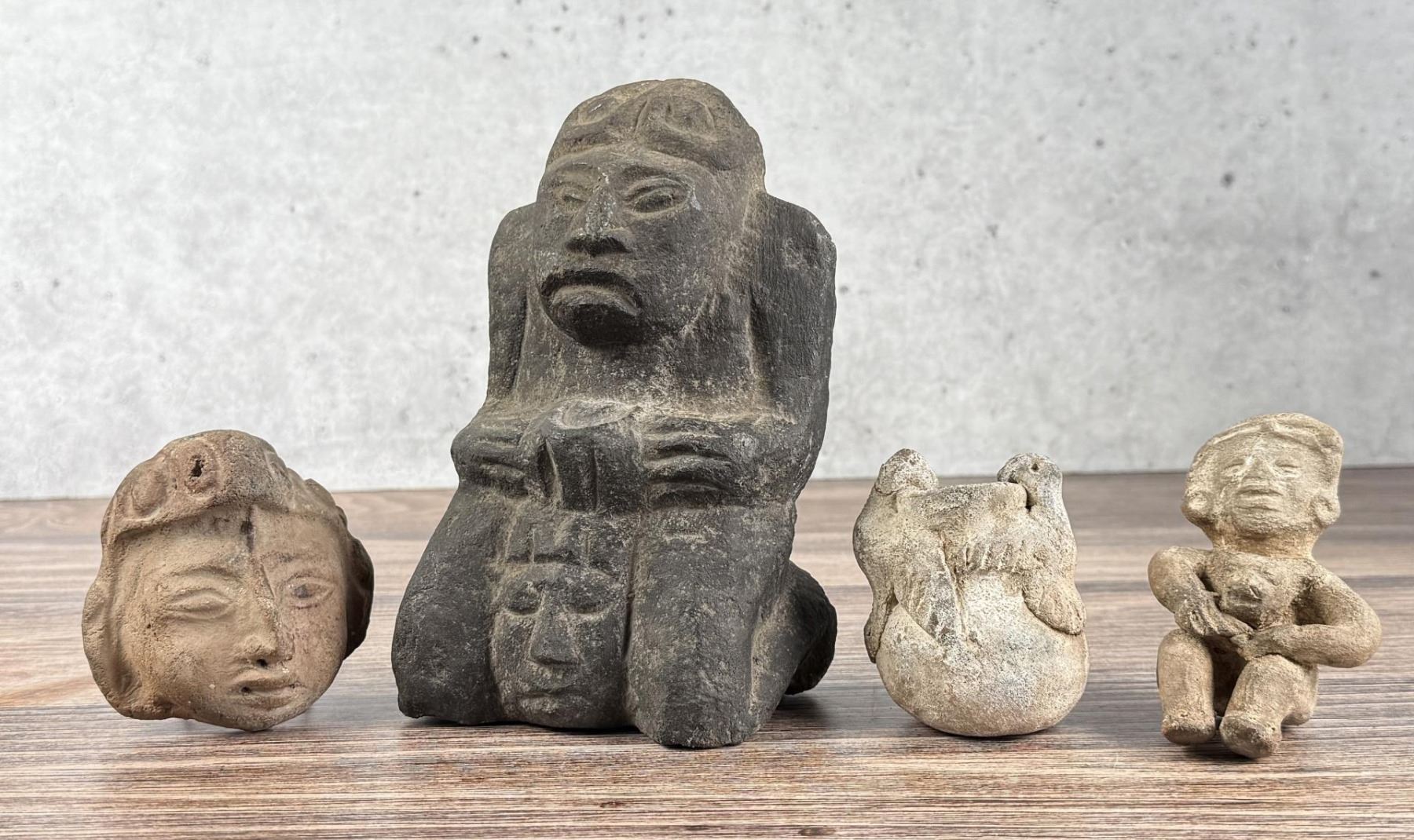 Group Of Pre Columbian South American Artifacts