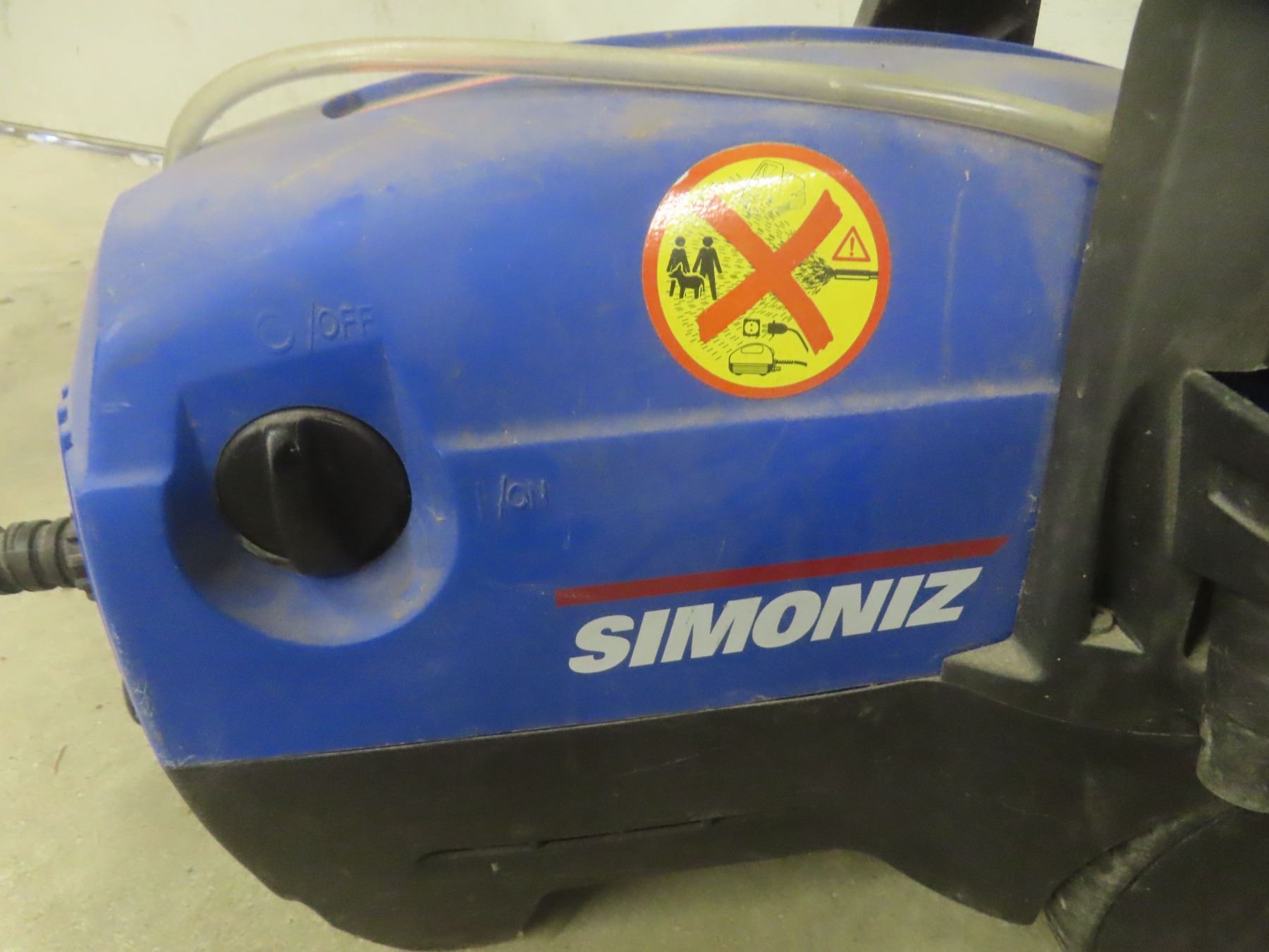 Simoniz Electric Pressure Washer With Hose and Wand