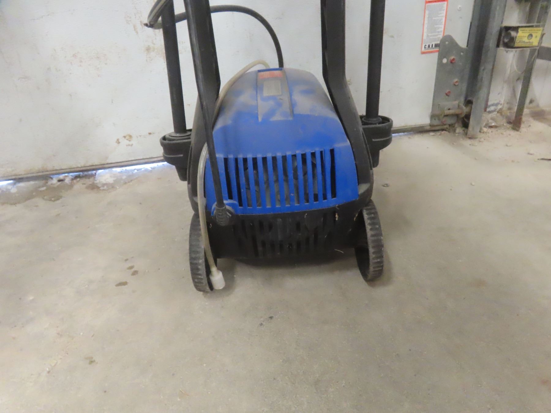 Simoniz Electric Pressure Washer With Hose and Wand