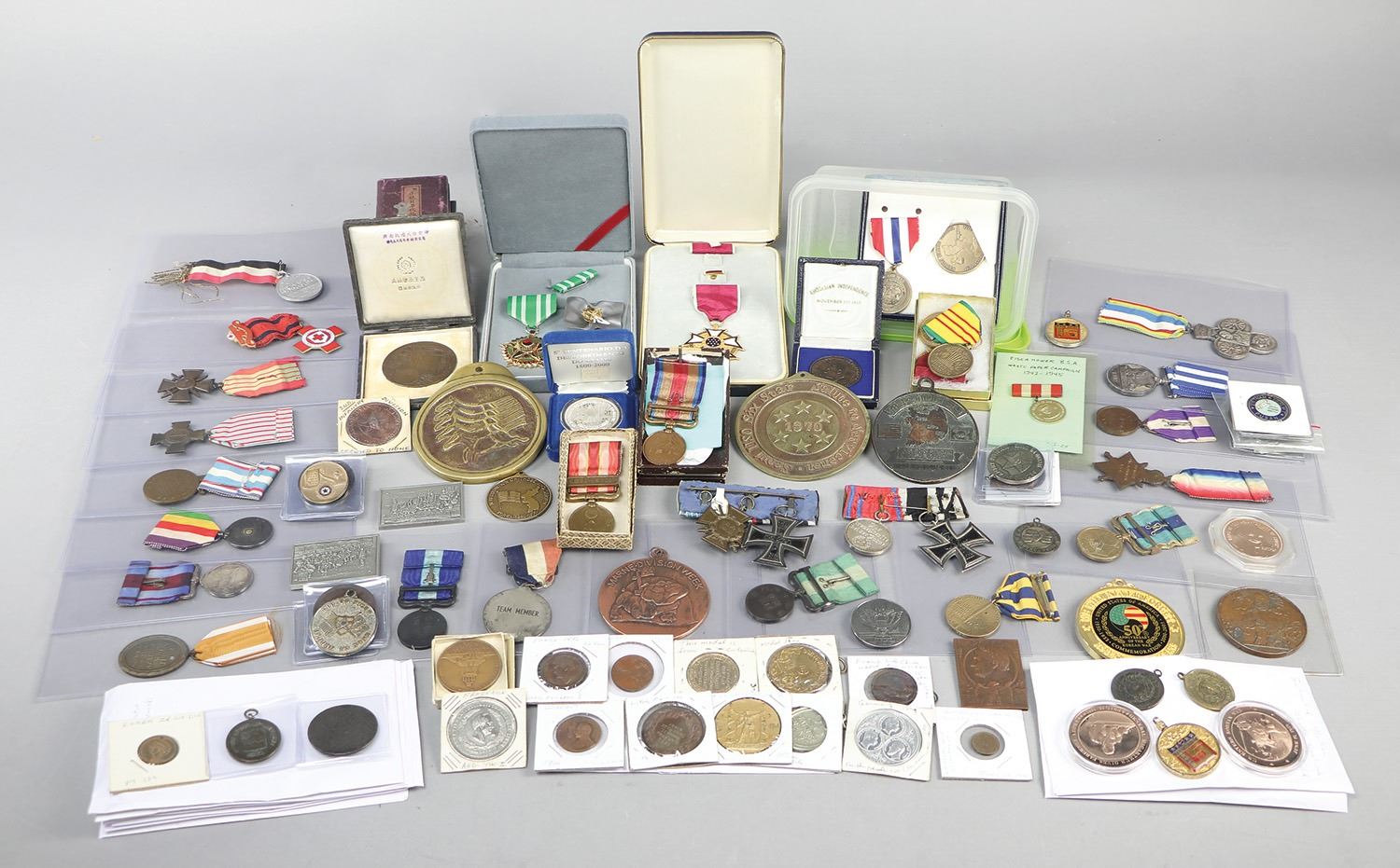 Collection of Worldwide Military Medals & Ribbons, 1880-2005,