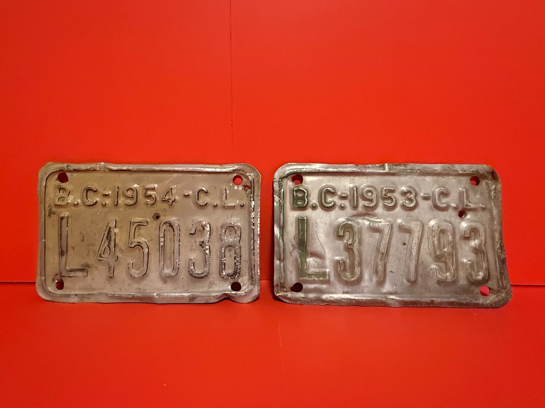 vintage CL British Columbia license plates from 1953 and 1954