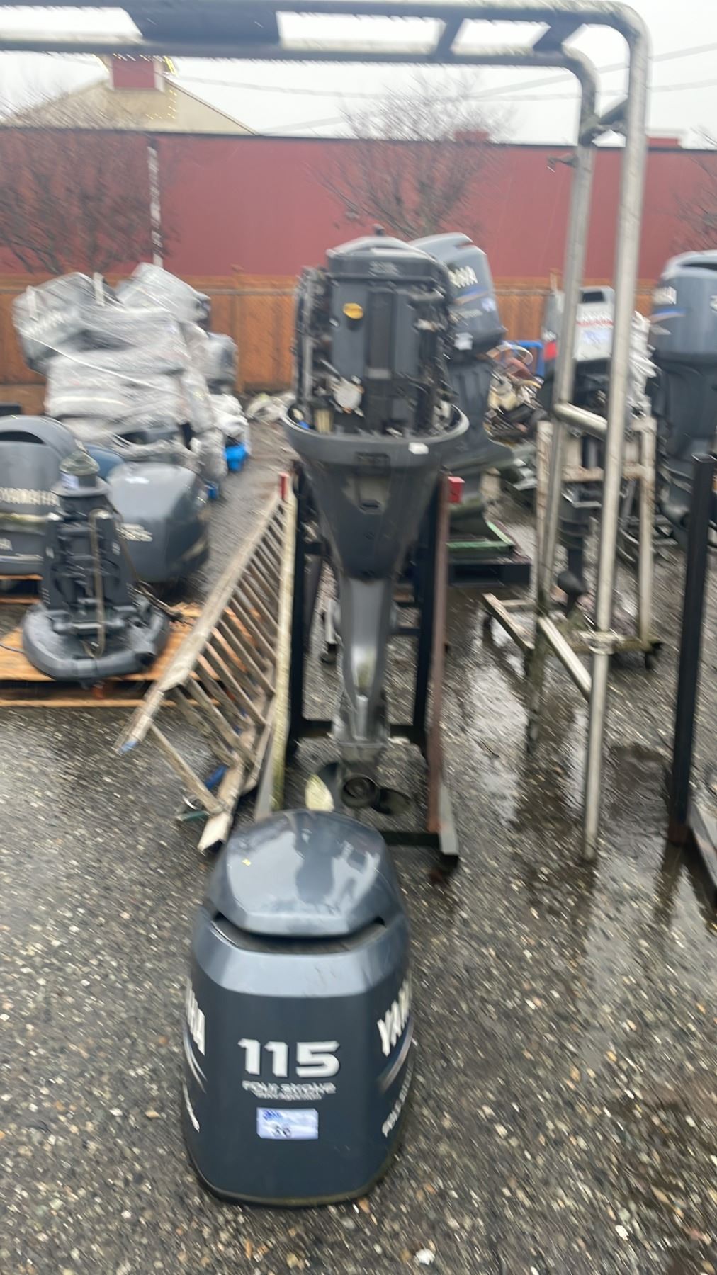 YAMAHA 115 HP FOUR-STROKE FUEL INJECTION OUTBOARD MOTOR IN MOTOR FRAME ...