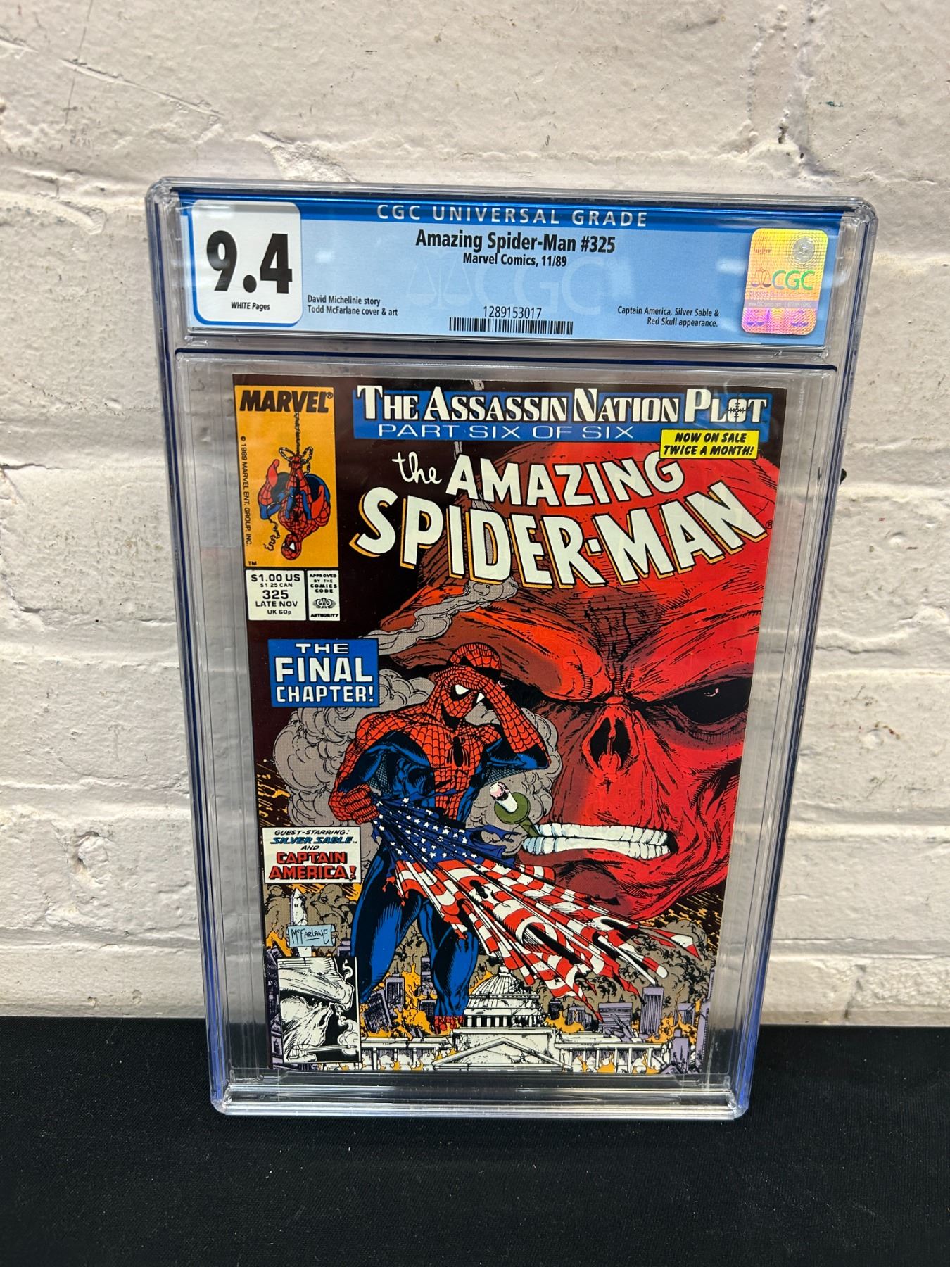 9.4 CGC Universal Grade Amazing Spider-Man #325 Graded Comic
