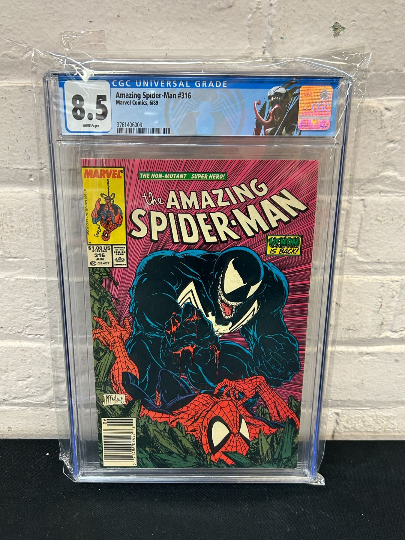 8.5 CGC Universal Grade Amazing Spider-Man #316 Graded Comic