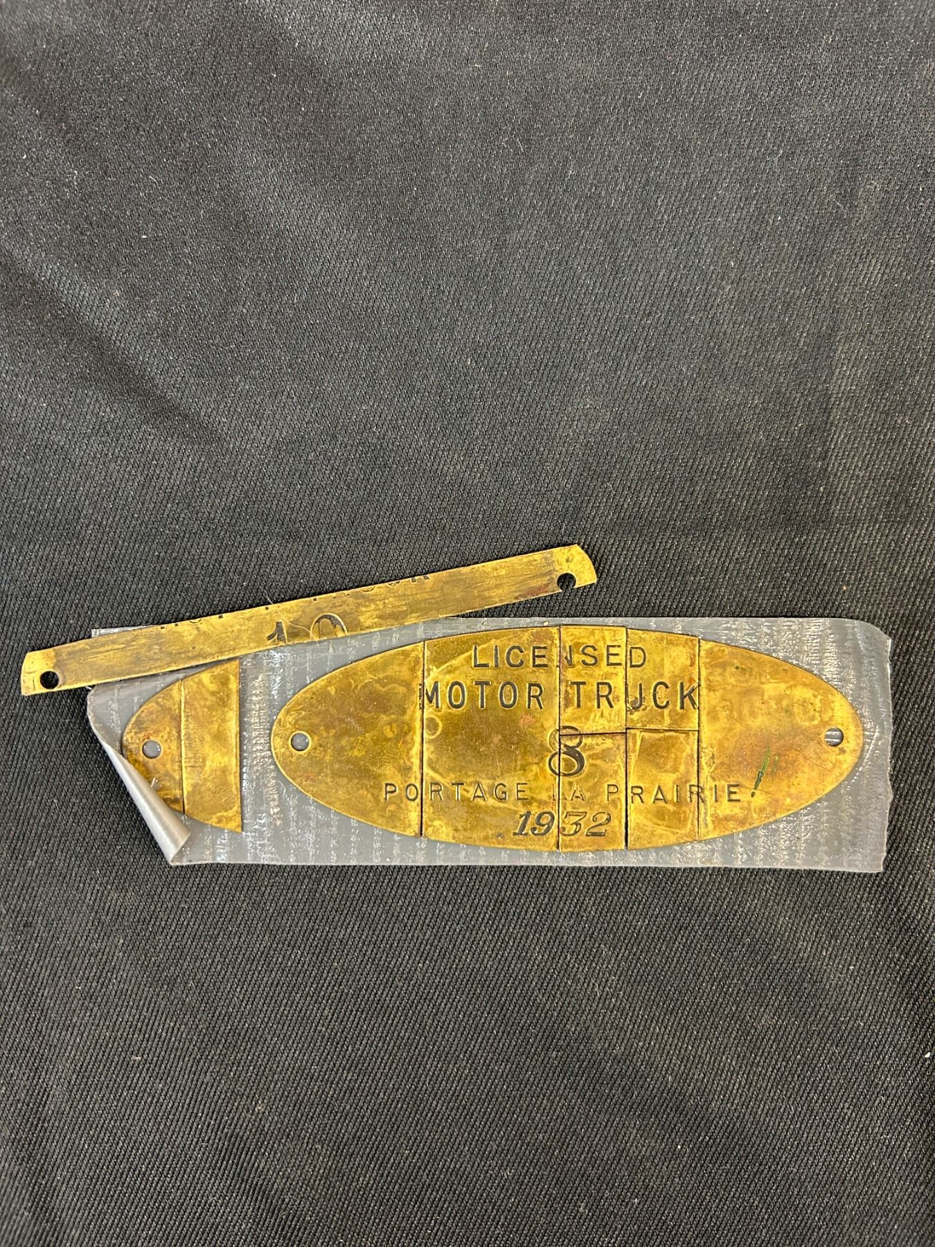 Portage la Prairie 1932 Bicycle License Plate *cut*