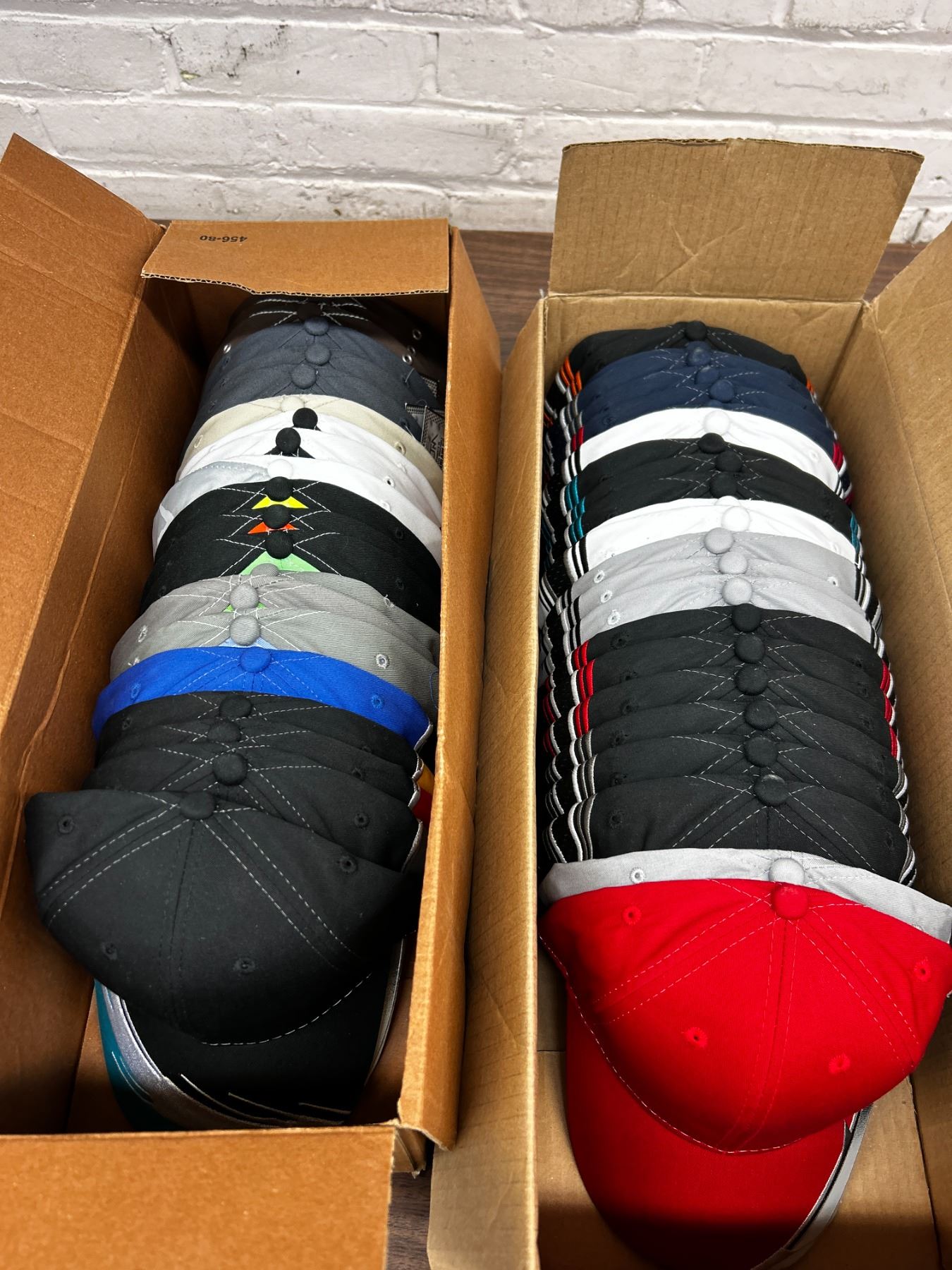 40+ Brand New Baseball / Trucker Caps Various Colours (no logos)
