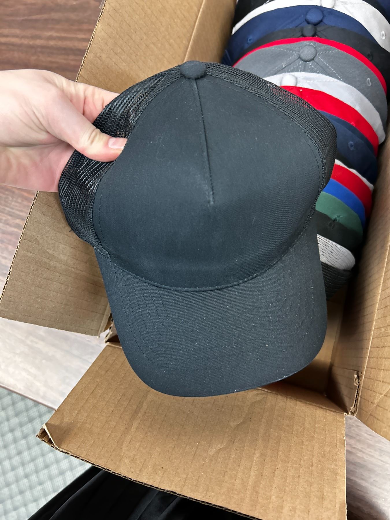 Lot of 40+ Snap Back Baseball Caps (no logo)