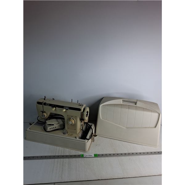 Viking Eaton Electric Sewing Machine 18.5"x9.5"- Powers On - PICK UP ...