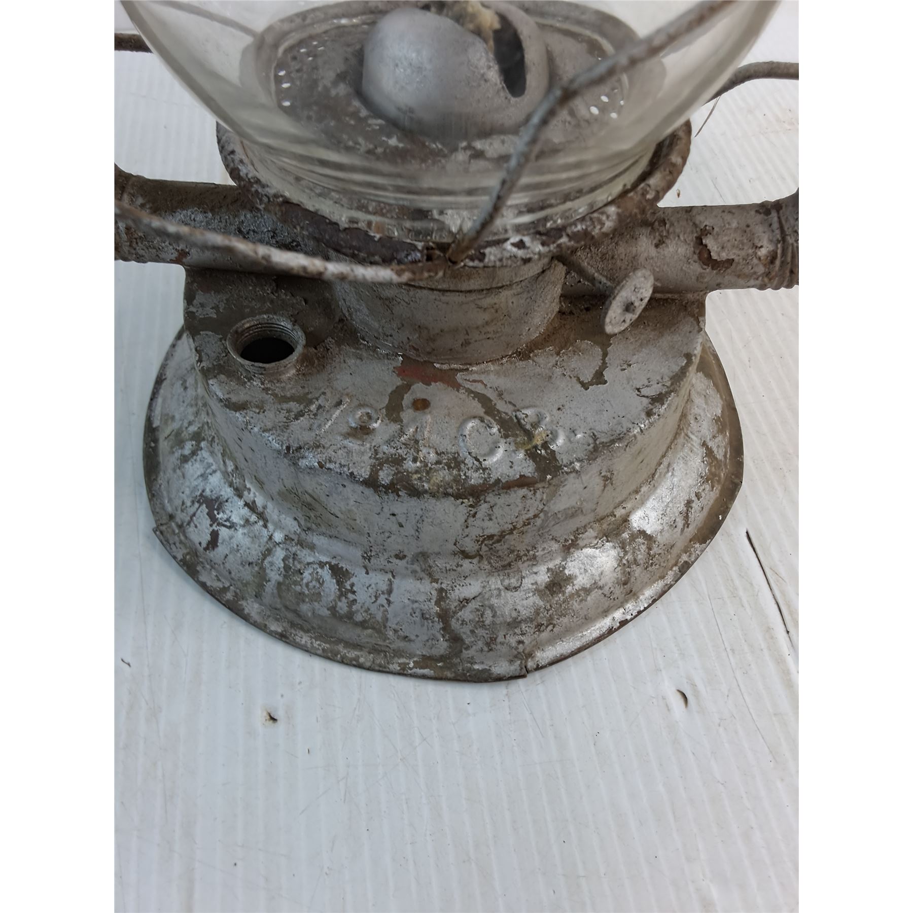 Antique Barn Oil Lantern - 14" High - Bodnarus Auctioneering