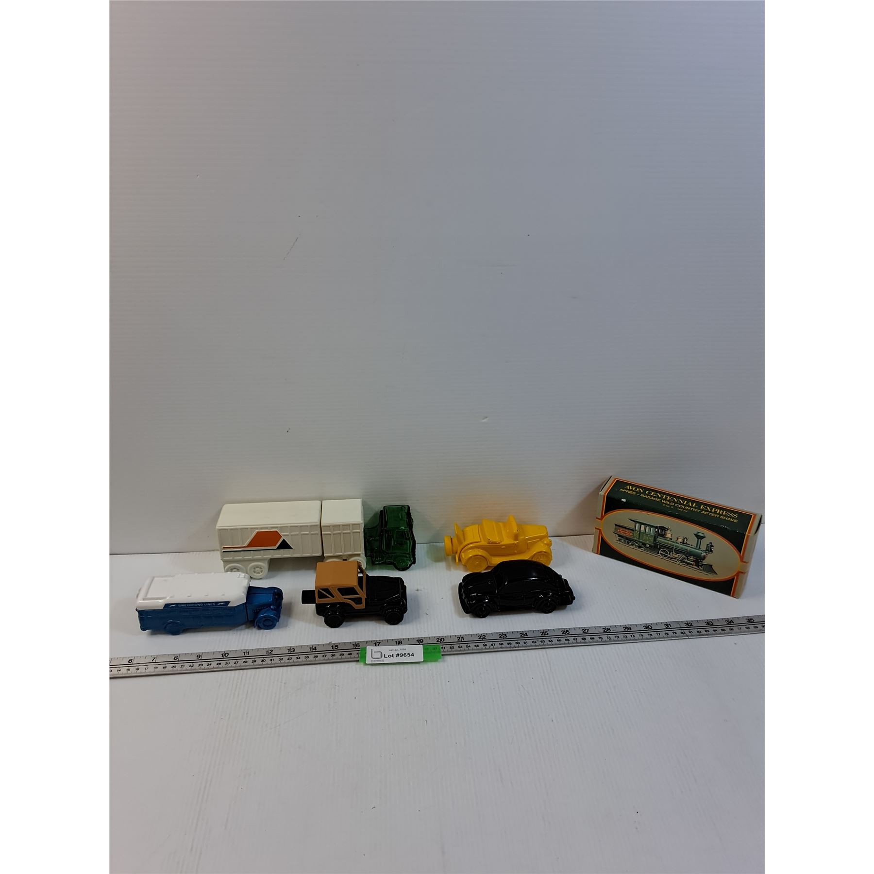 (5) Avon Cologne Bottles w/Boxes, Empty & Empty Box - Bodnarus ...