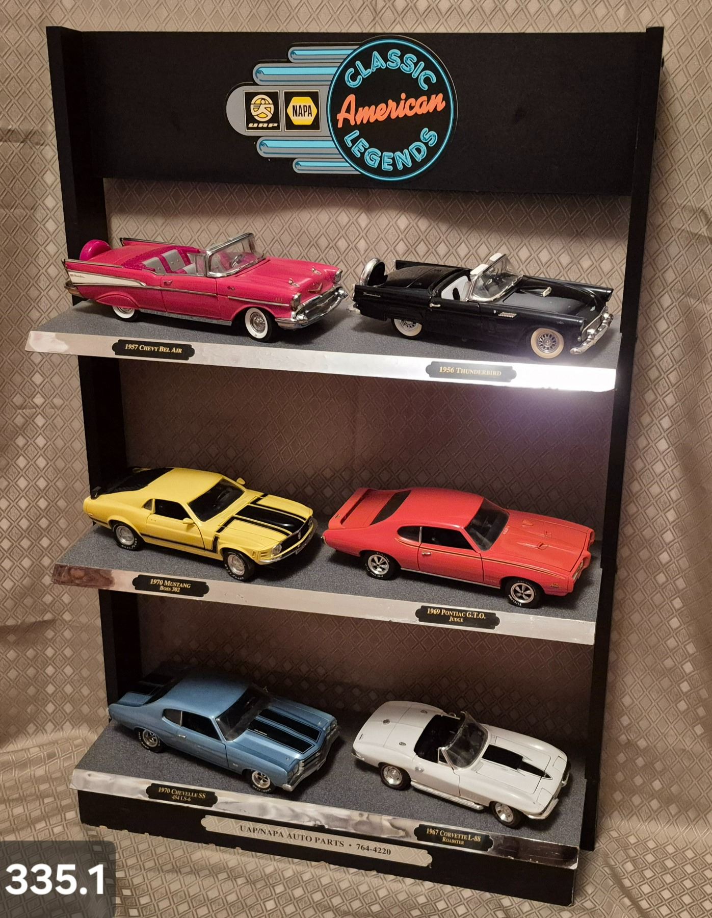 Original NAPA Display - "Classic American Legends", with 6 - 1:18 scale ...