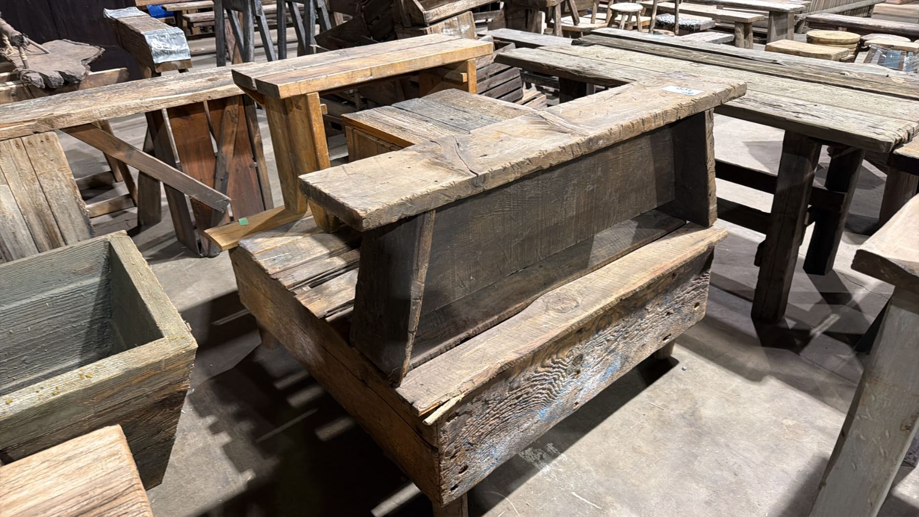 LARGE RUSTIC WOODEN DISPLAY TABLE AND 2 SMALL BENCHES - Able Auctions
