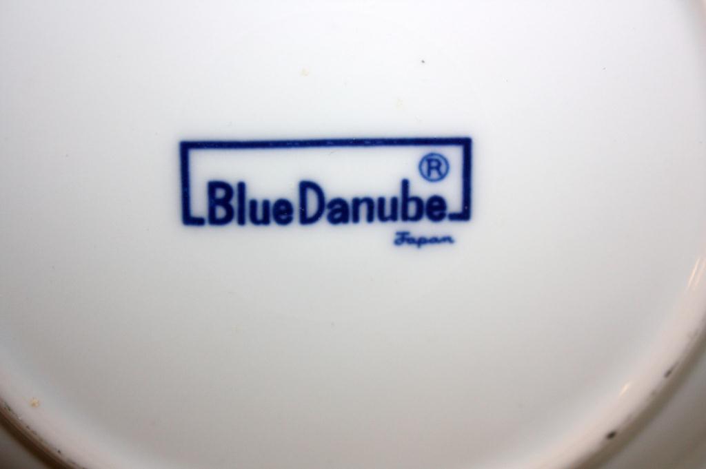 Lot of Blue Danube China