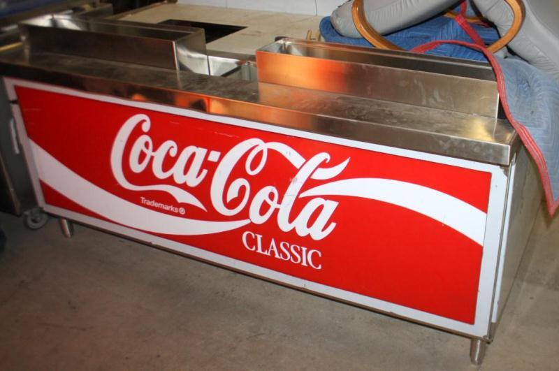 Stainless Coke Drink Dispensing Station