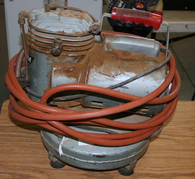 DECORA AIR COMPRESSOR