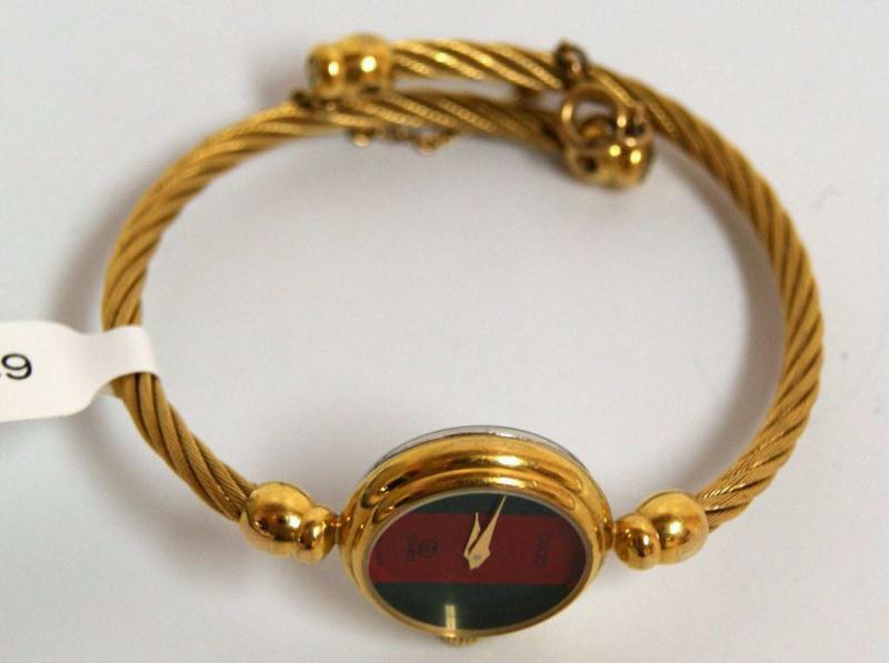 Authentic Gucci Ladies Watch Green & Red Dial Brac