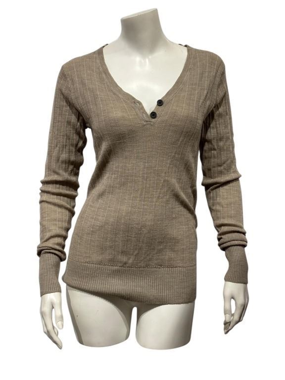 Quarantine (2008) - Angela (Jennifer Carpenter) Long Sleeve Shirt