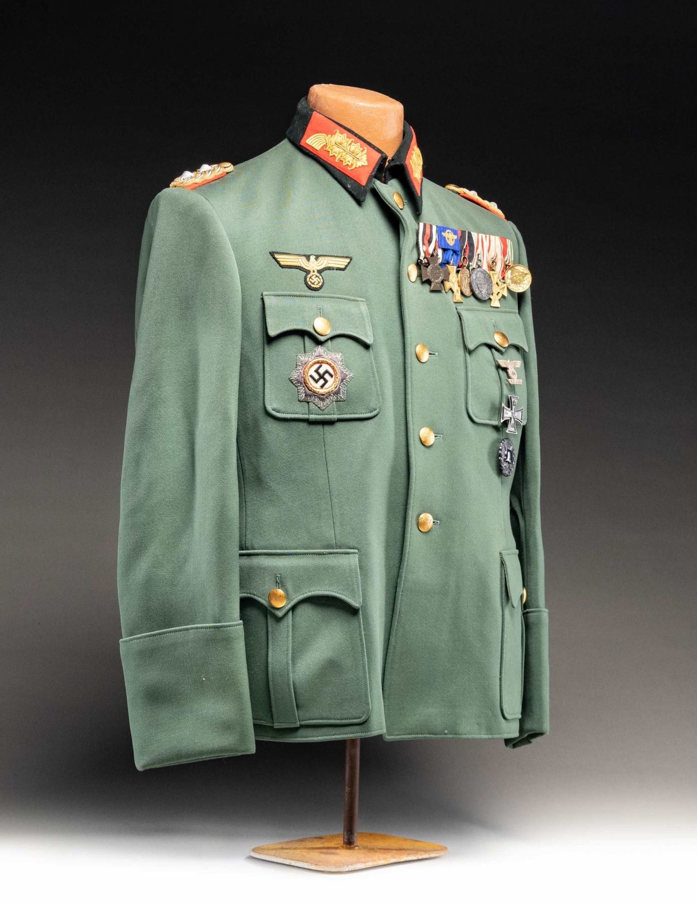 WWII GERMAN GENERAL'S TUNIC ALLEGEDLY BELONGING - Poulin Auctions