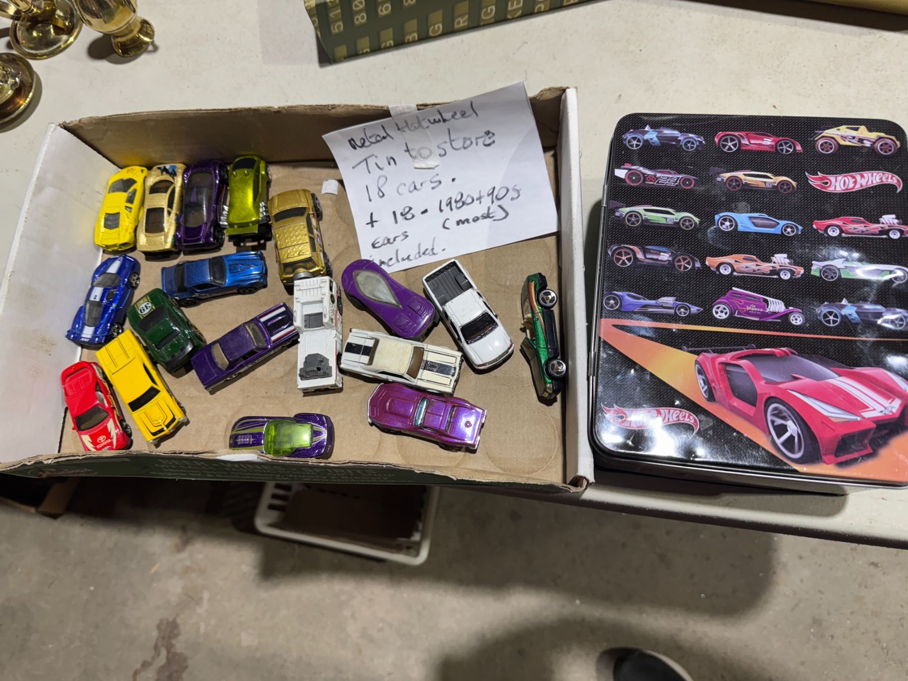 Metal hot wheel in and cars from 1980s and 90s