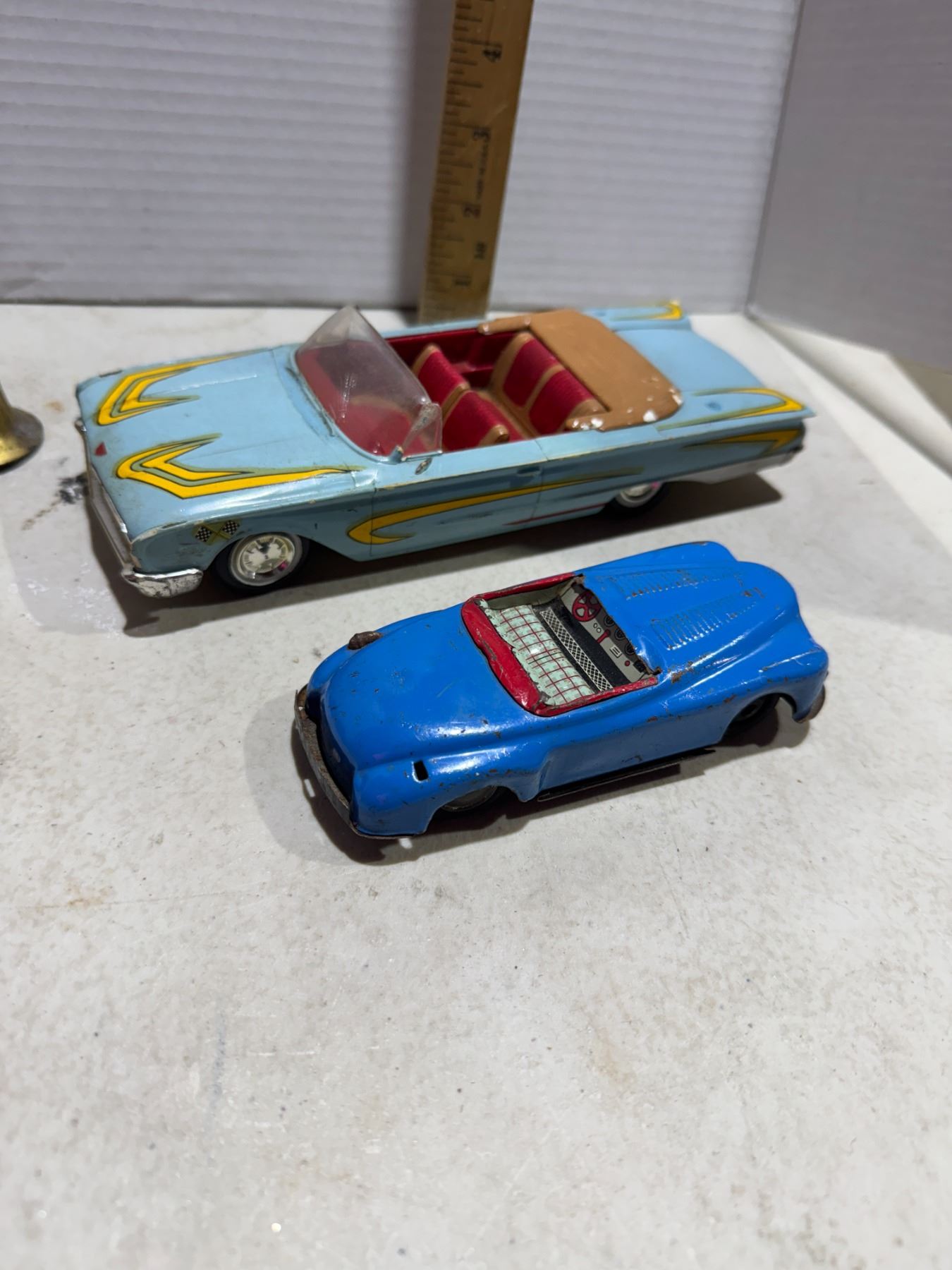 Collectible tin cars