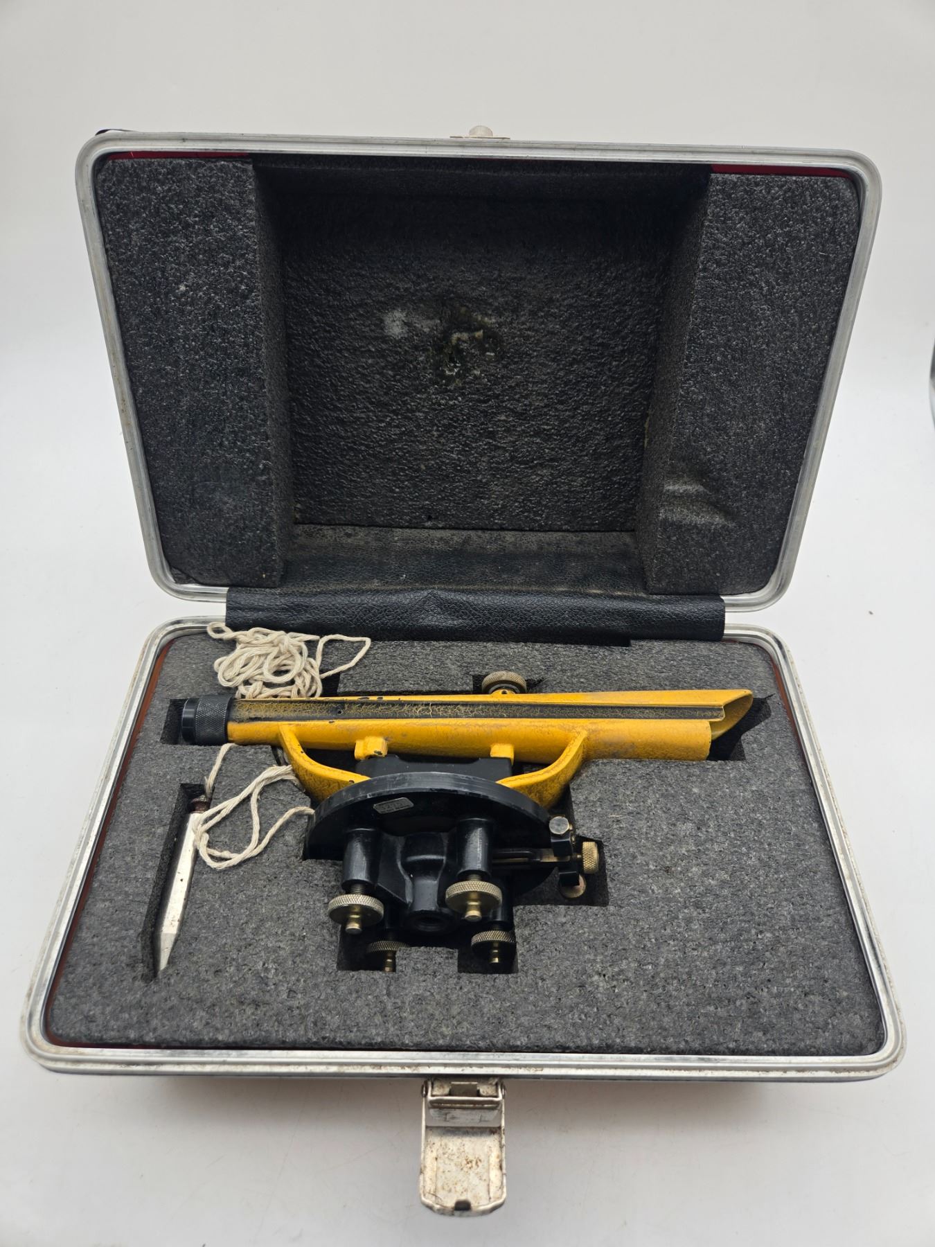 Berger instruments model 190B (ck36)