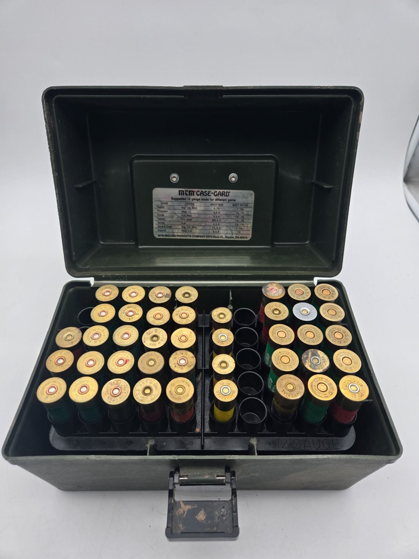 MTM 100 round shot shell box with ammo (ck36)