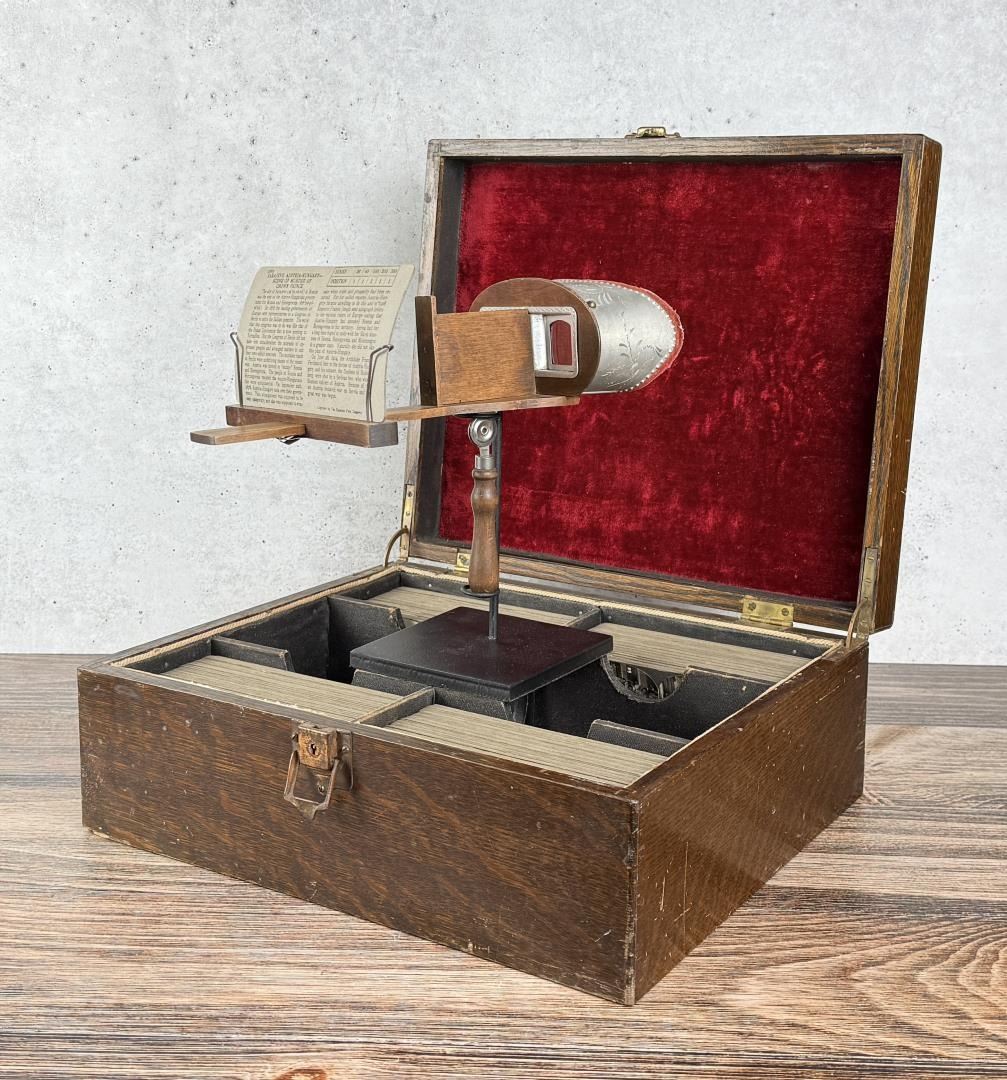 Antique Stereoviewer Stereoscope Set in Box