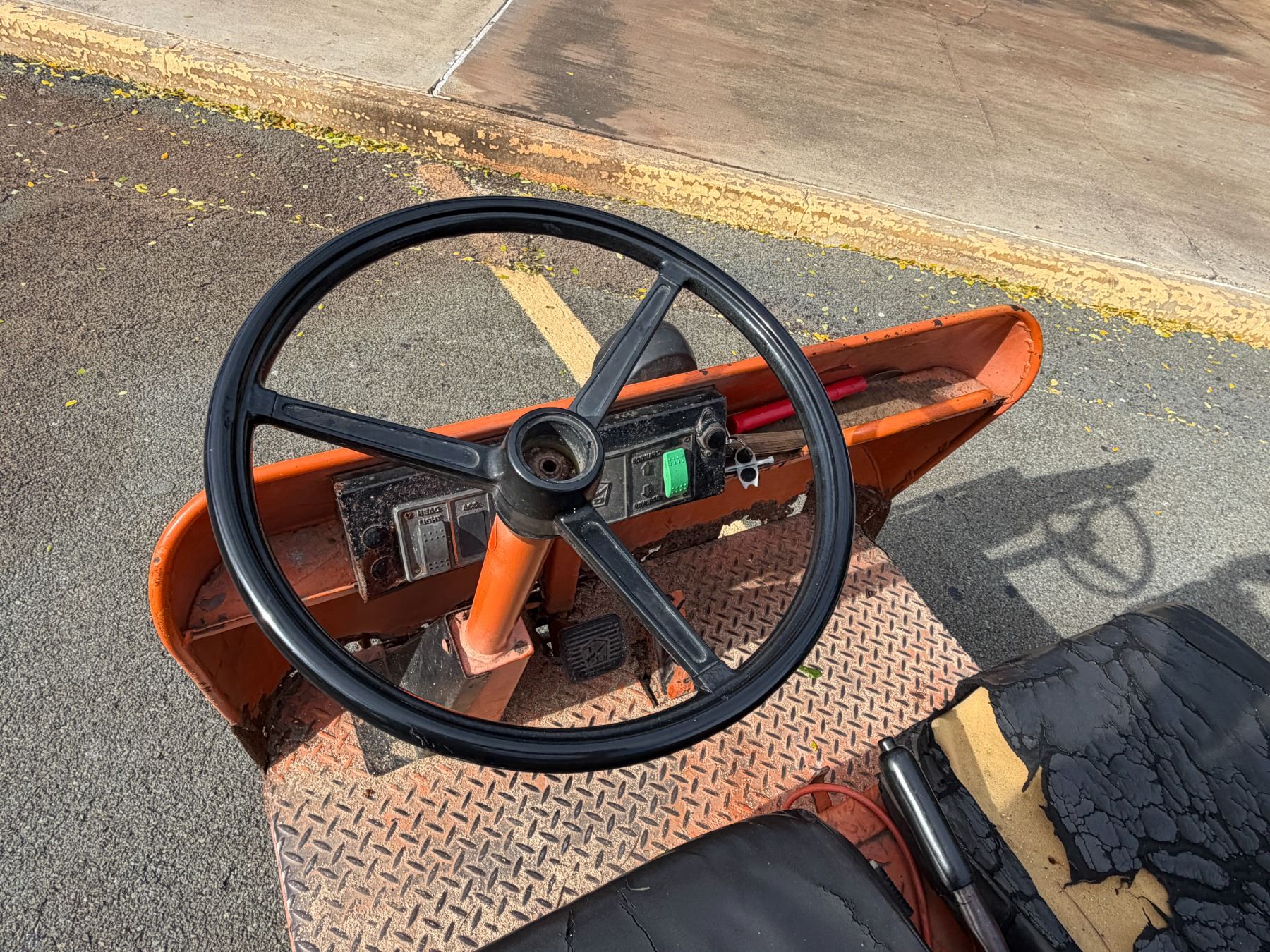 Taylor-Dunn Electric Flatbed Cart (Starts & Runs, See Video ...