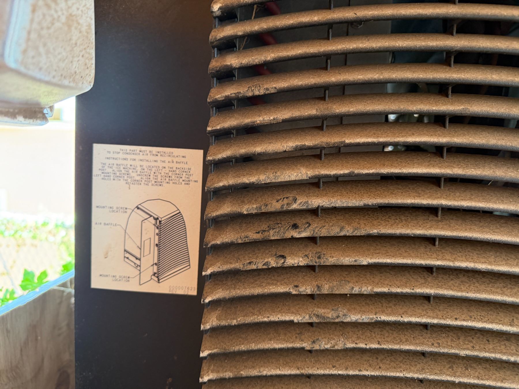 Kool-Aire Ice Machine w/ Storage Bin (works) Pick up Jan. 16 & 17 by ...