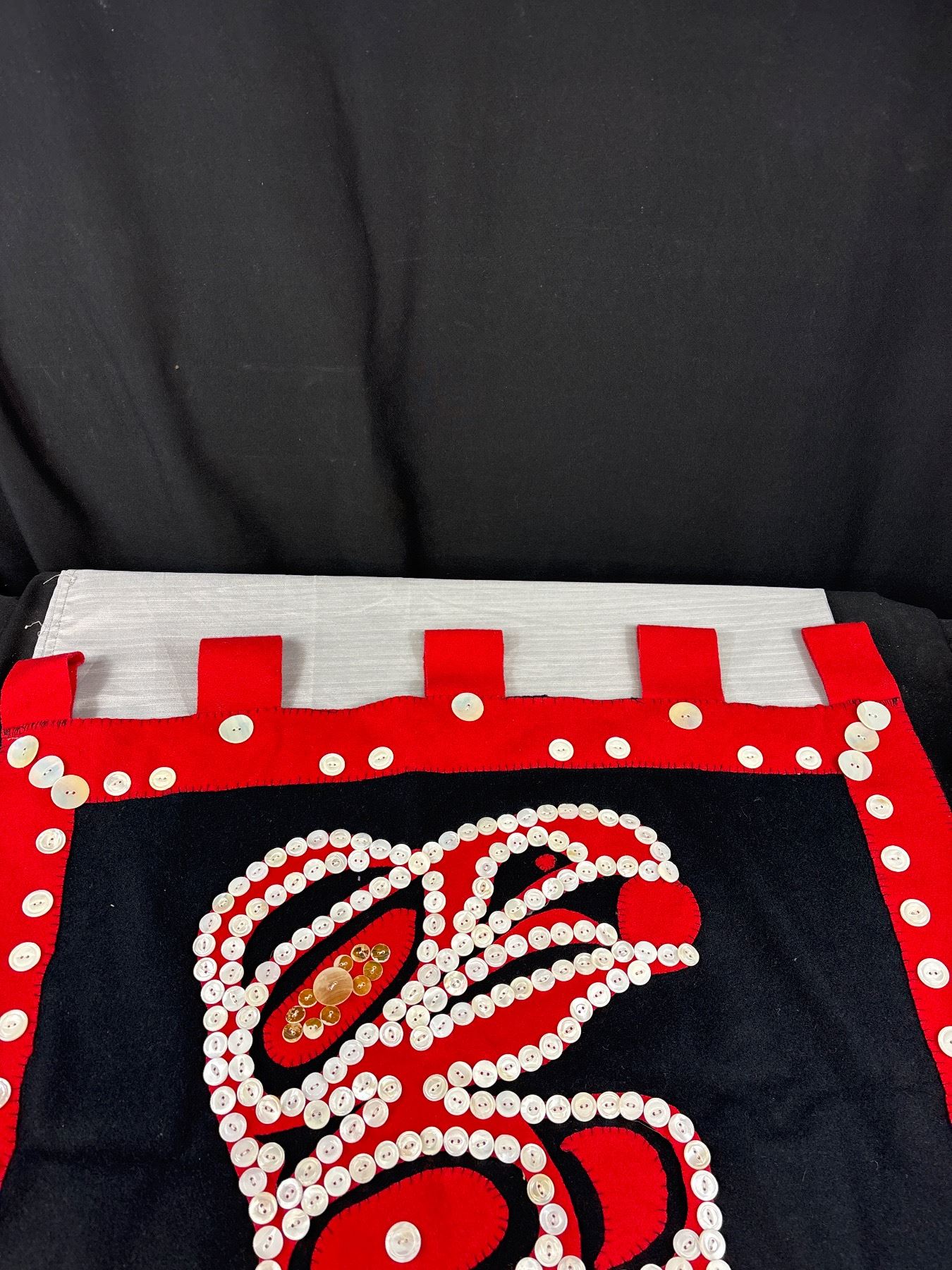 Very Well Done 28" x 30" West Coast Native Mini Button Blanket