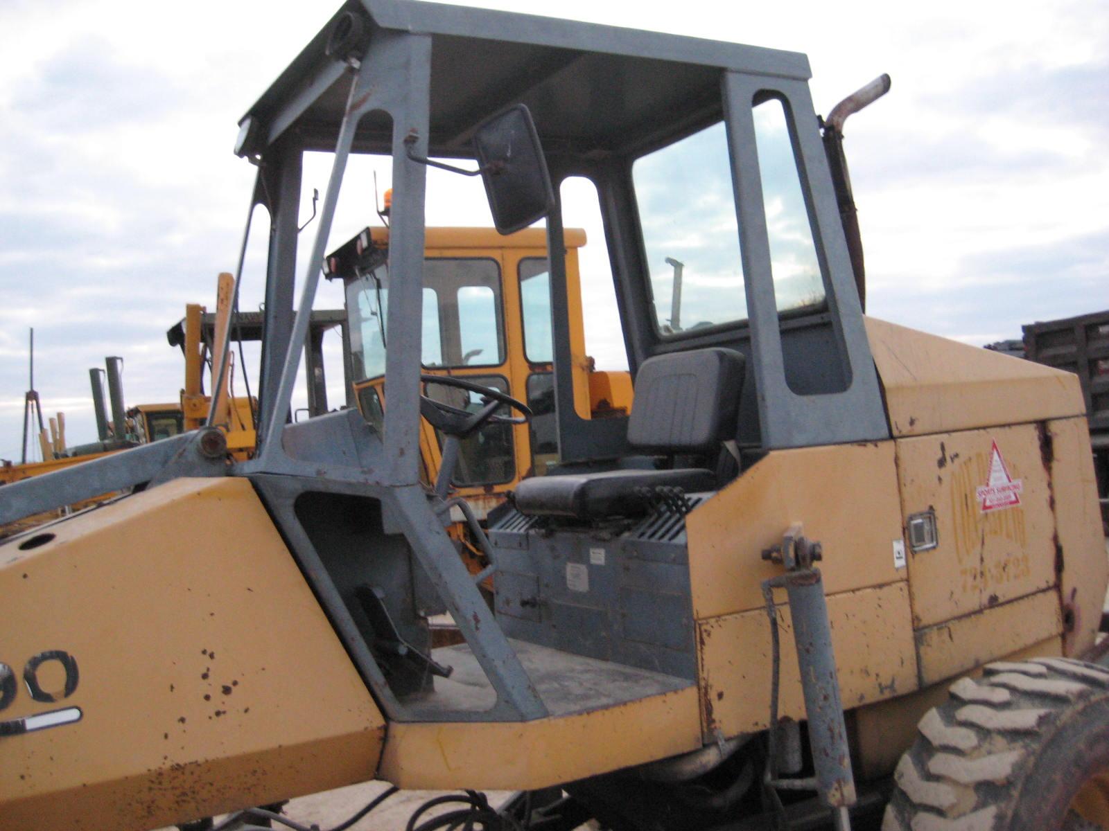 Gehl 690 Motorgrader