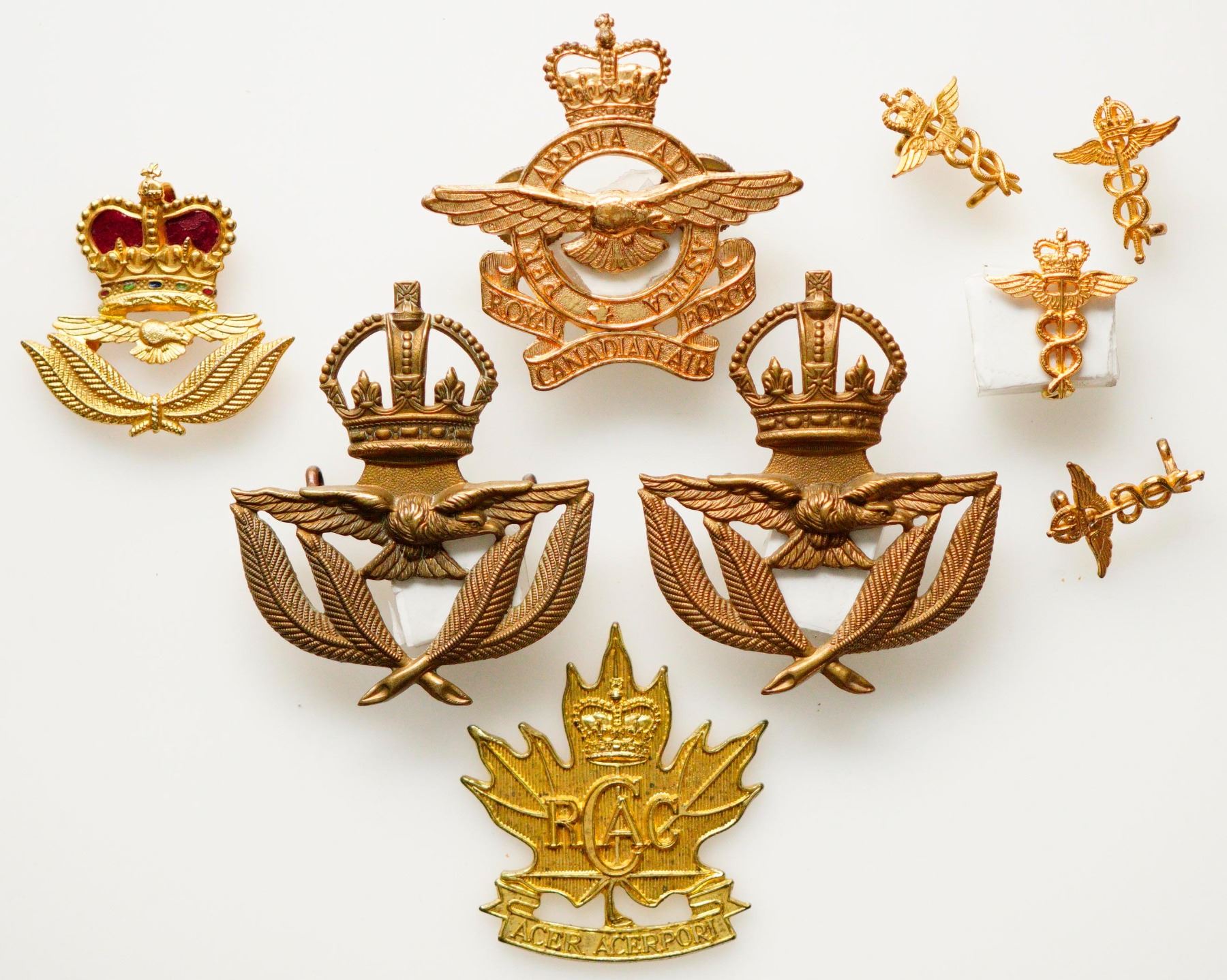 Militaria Insignia 1920-50; British/Canadian RAF. RFC & RCAF Cap ...