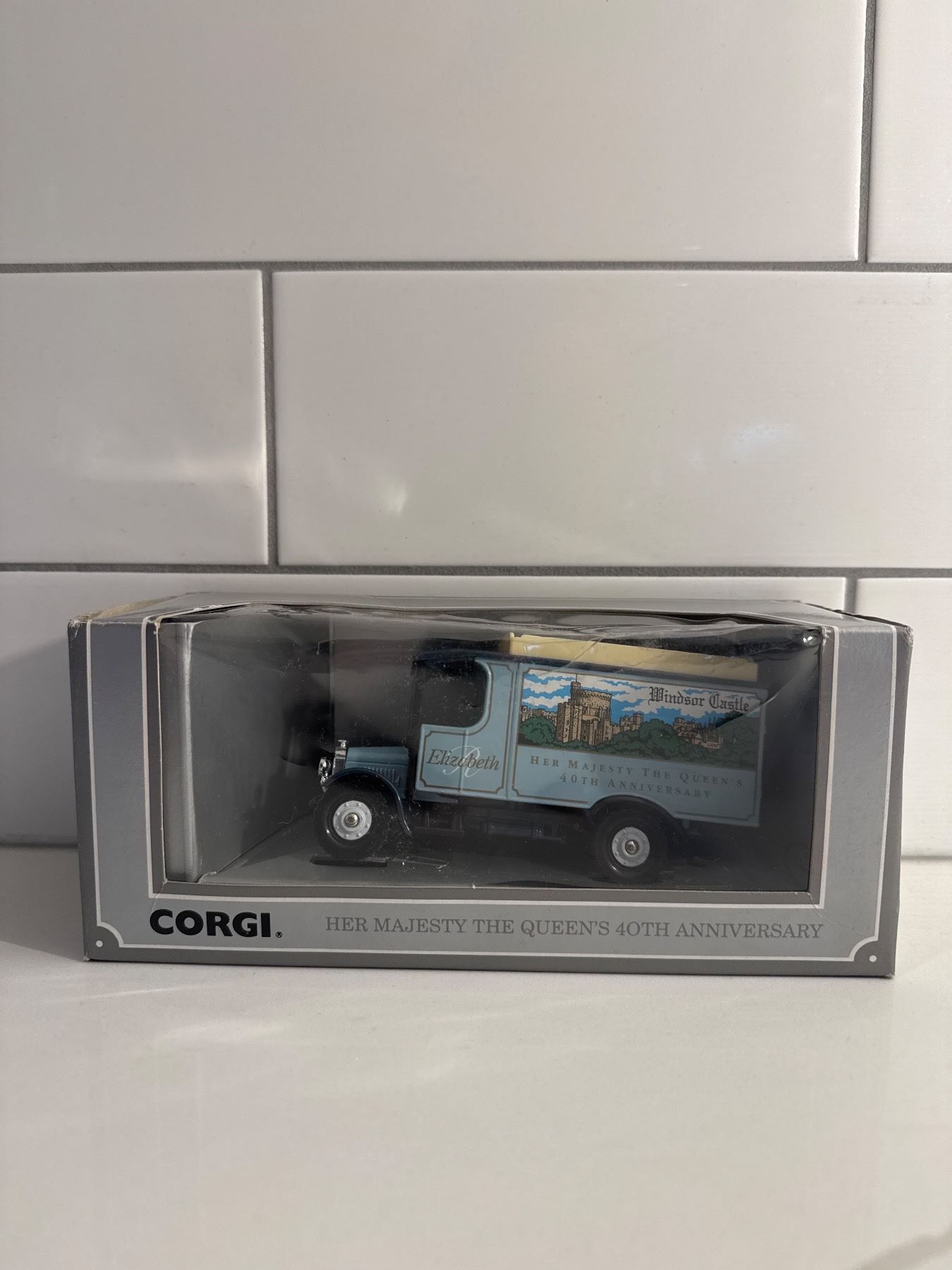 Corgi Her Majesty the Queens 40th Anniversary Diecast