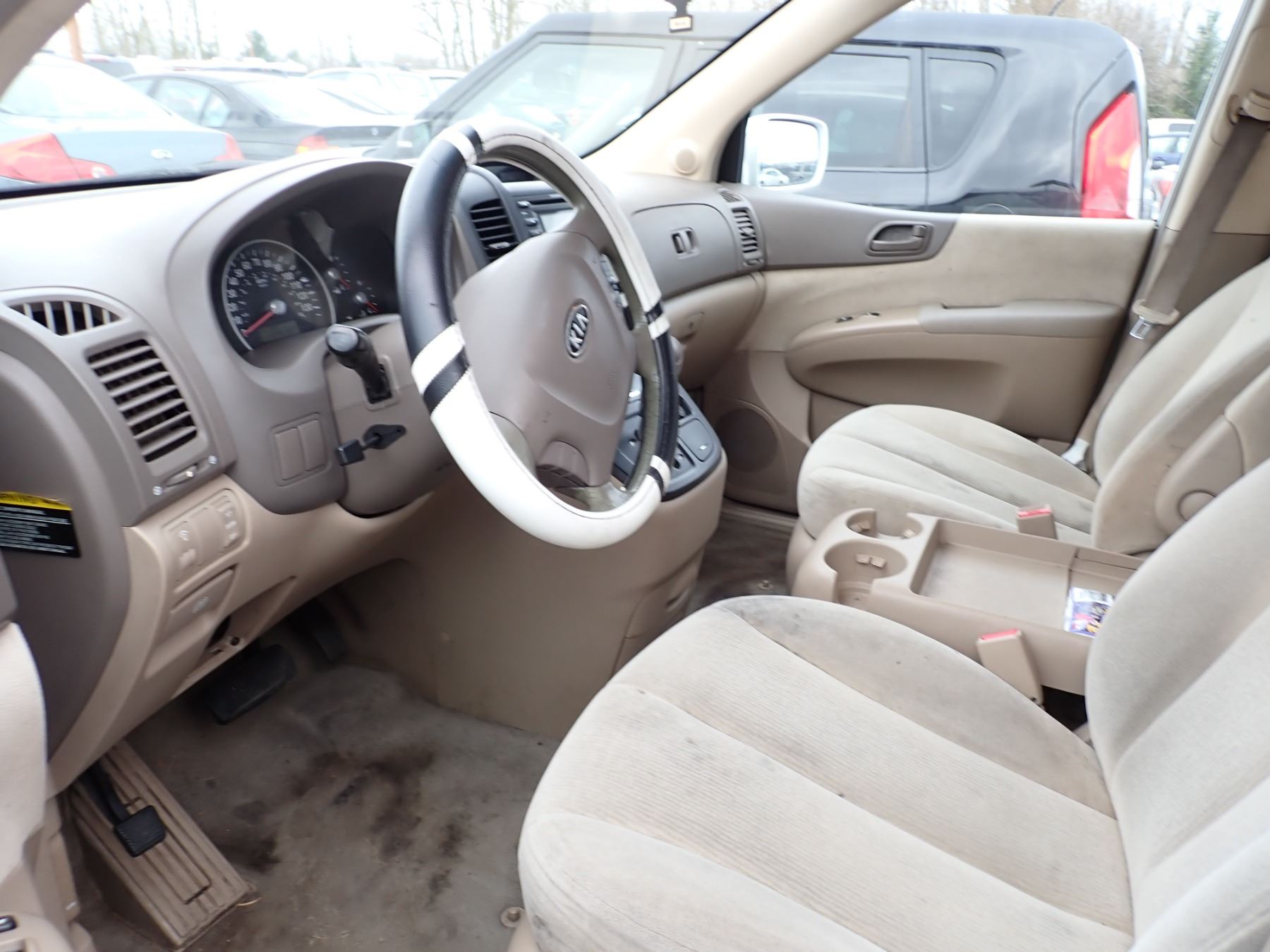 2006 Kia Sedona - Speeds Auto Auctions