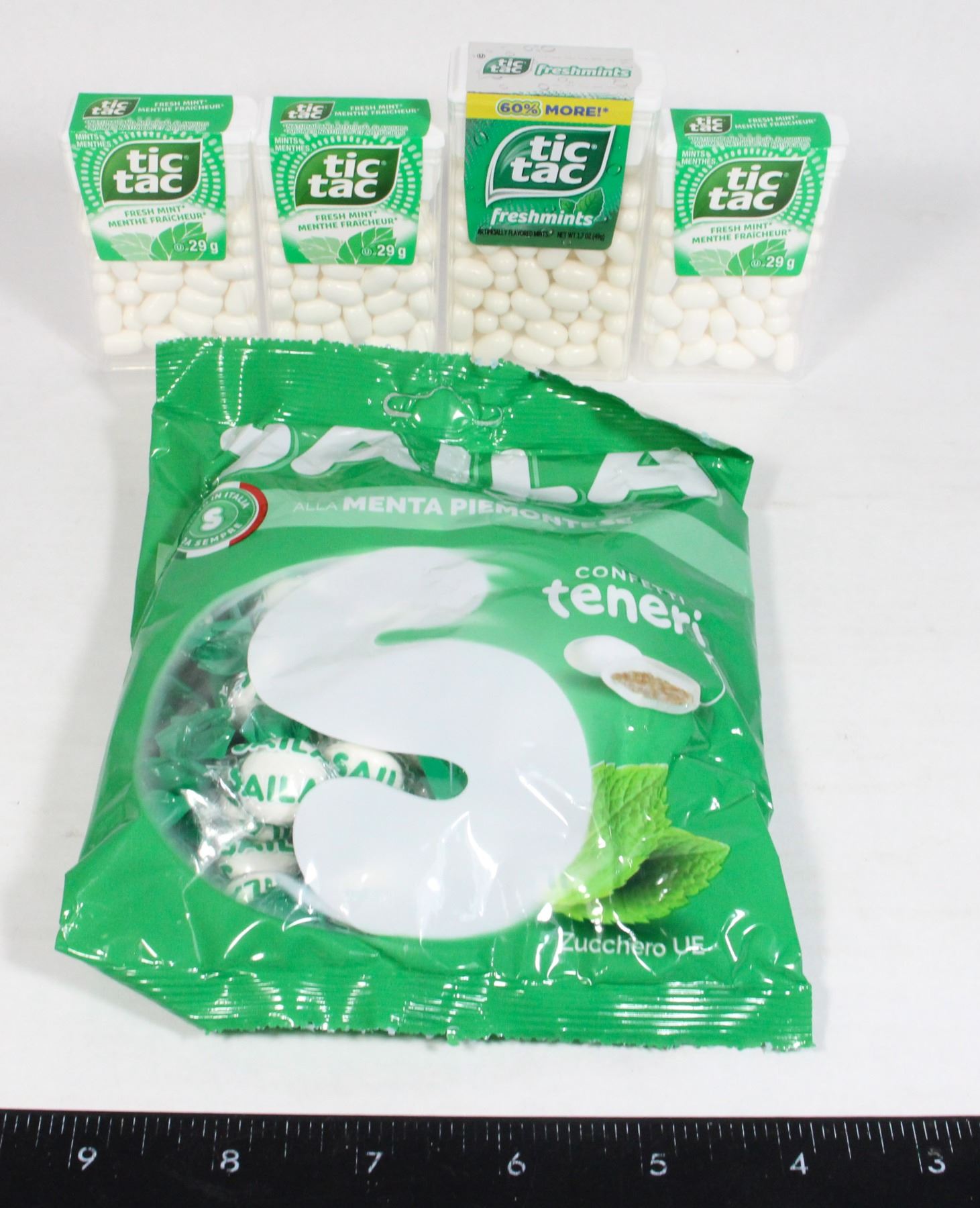 BAG OF TIC TACS FRESH MINT AND SAILA MINTS - Kastner Auctions