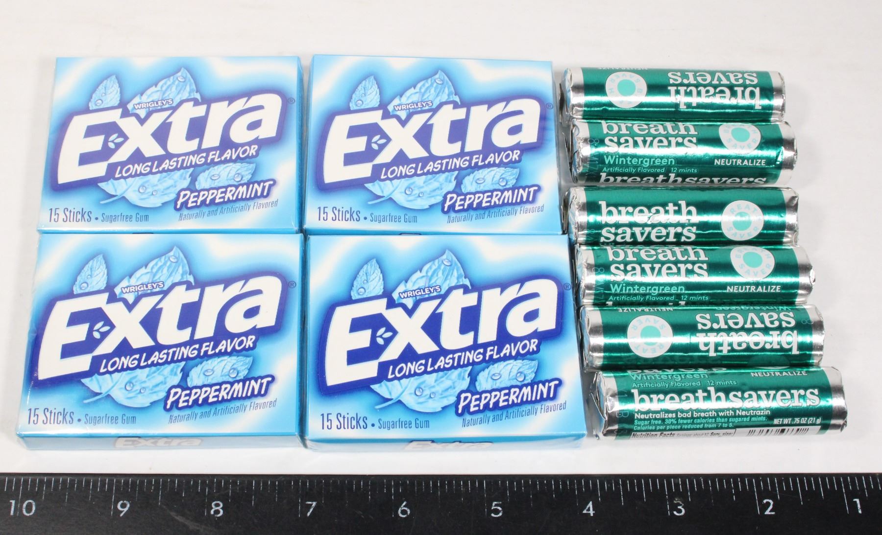 BAG OF EXTRA GUM AND WINTERGREEN MINTS