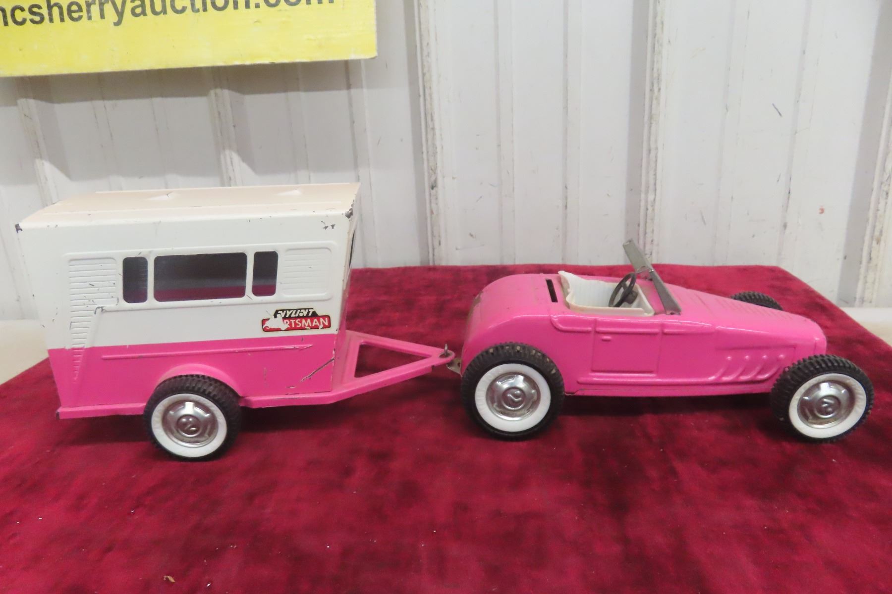 Ny-Lint Sportsman Bronco Hot Rod Trailer, 1960s, Total Length 12"