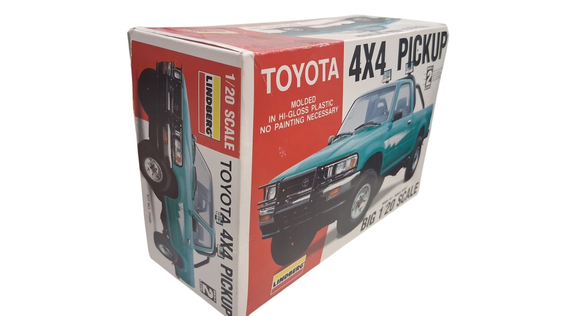1:20 scale Toyota 4x4 model kit